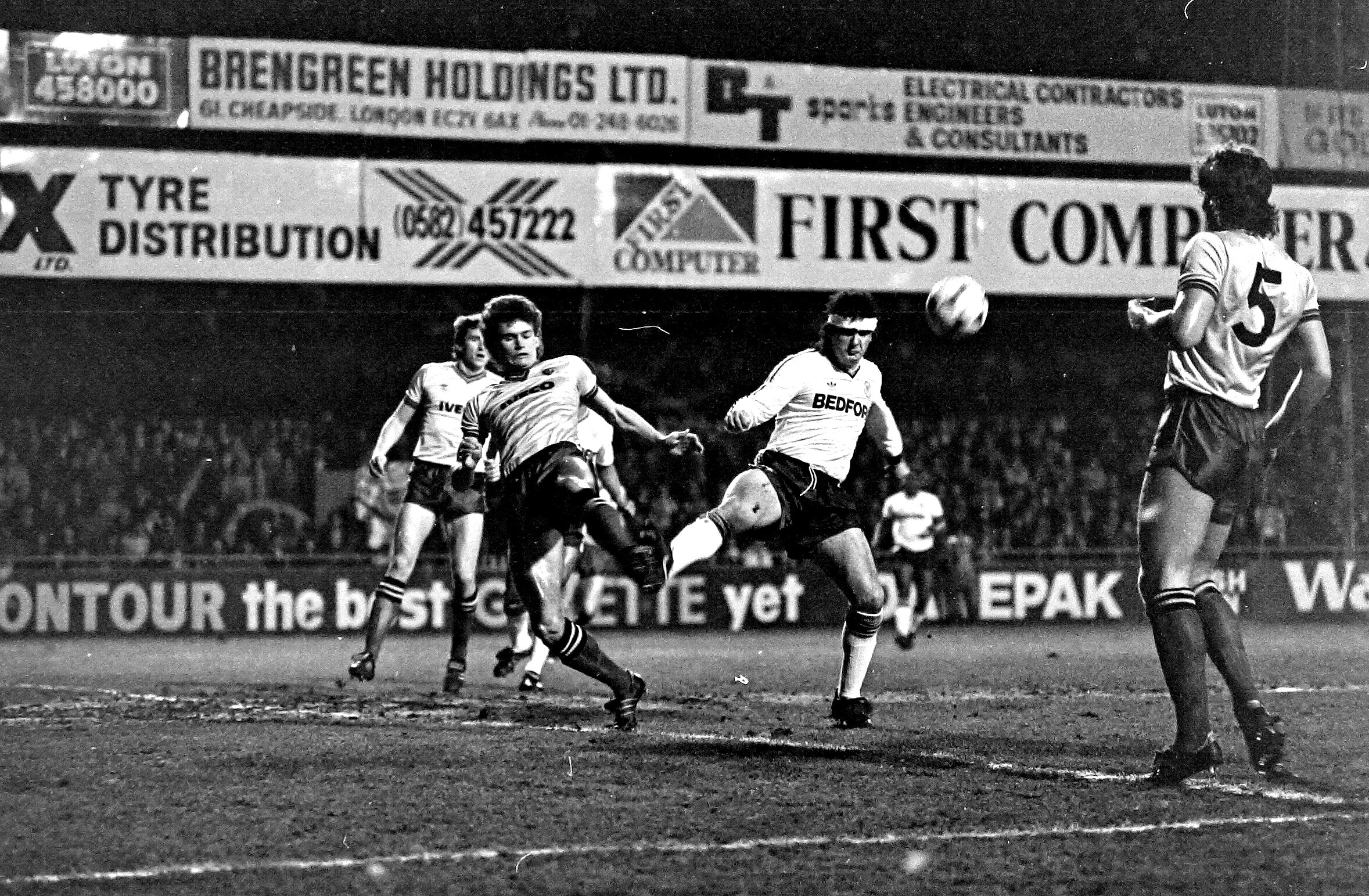 Steve Foster | Hatters Heritage | A History of Luton Town FC