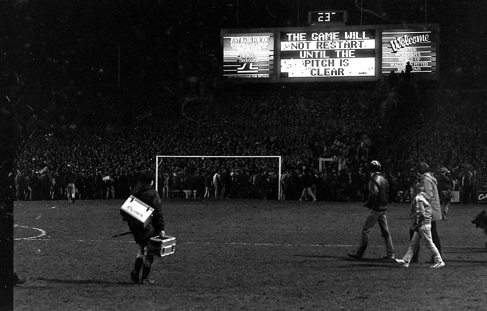Luton Town FC vs Millwall (13th Mar 1985) | Hatters Heritage | A ...