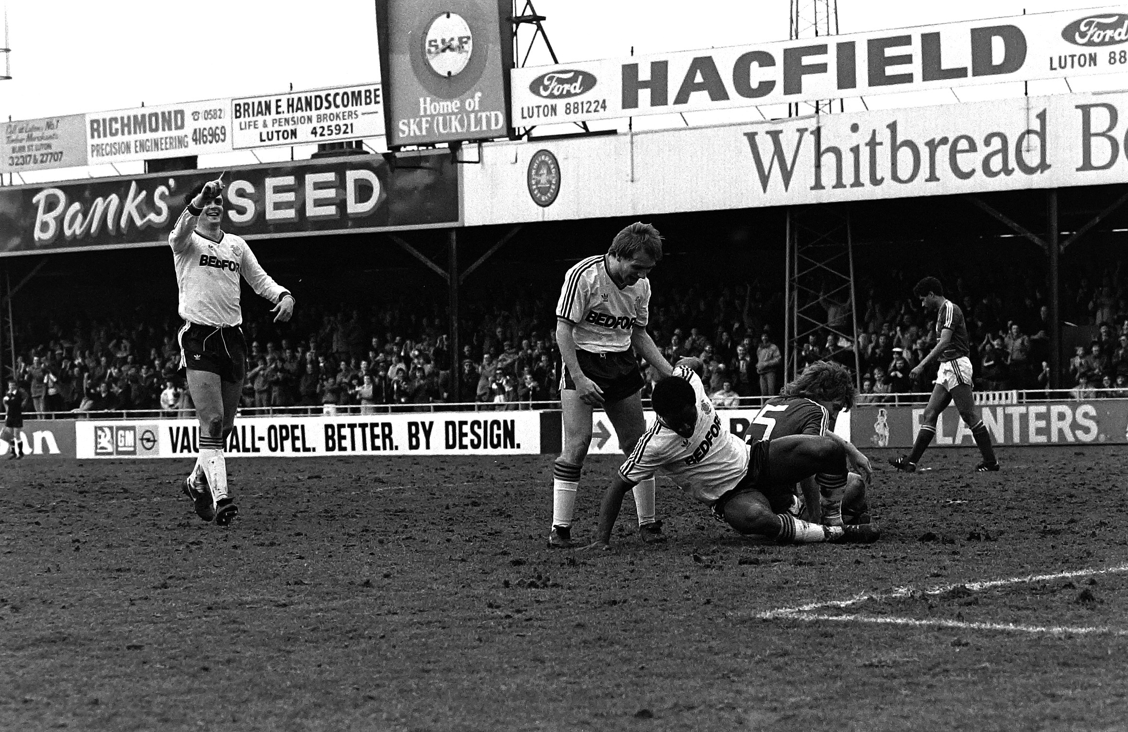 Luton Town FC vs Ipswich Town (30th Mar 1985) | Hatters Heritage | A ...