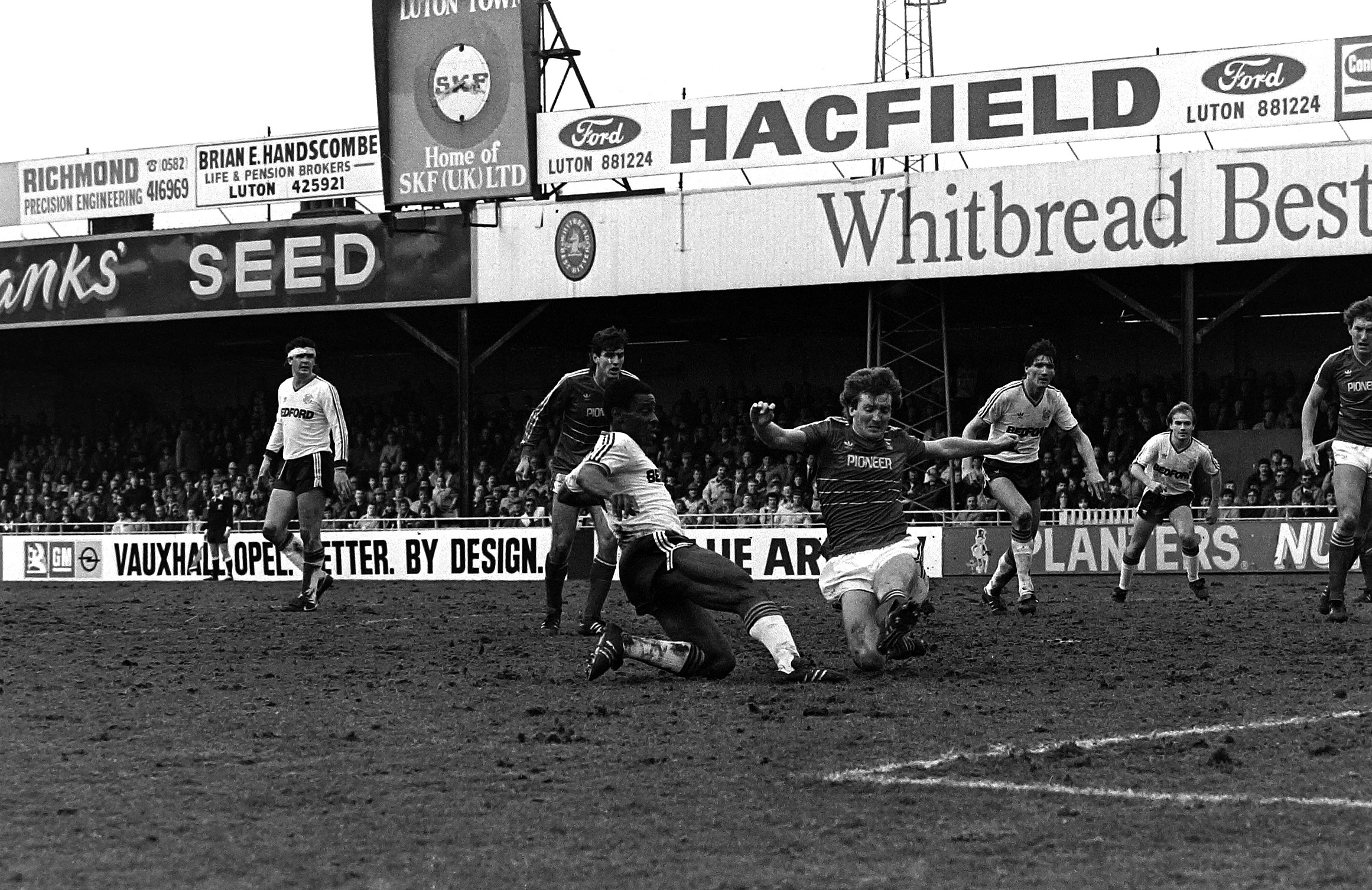 Luton Town FC vs Ipswich Town (30th Mar 1985) | Hatters Heritage | A ...