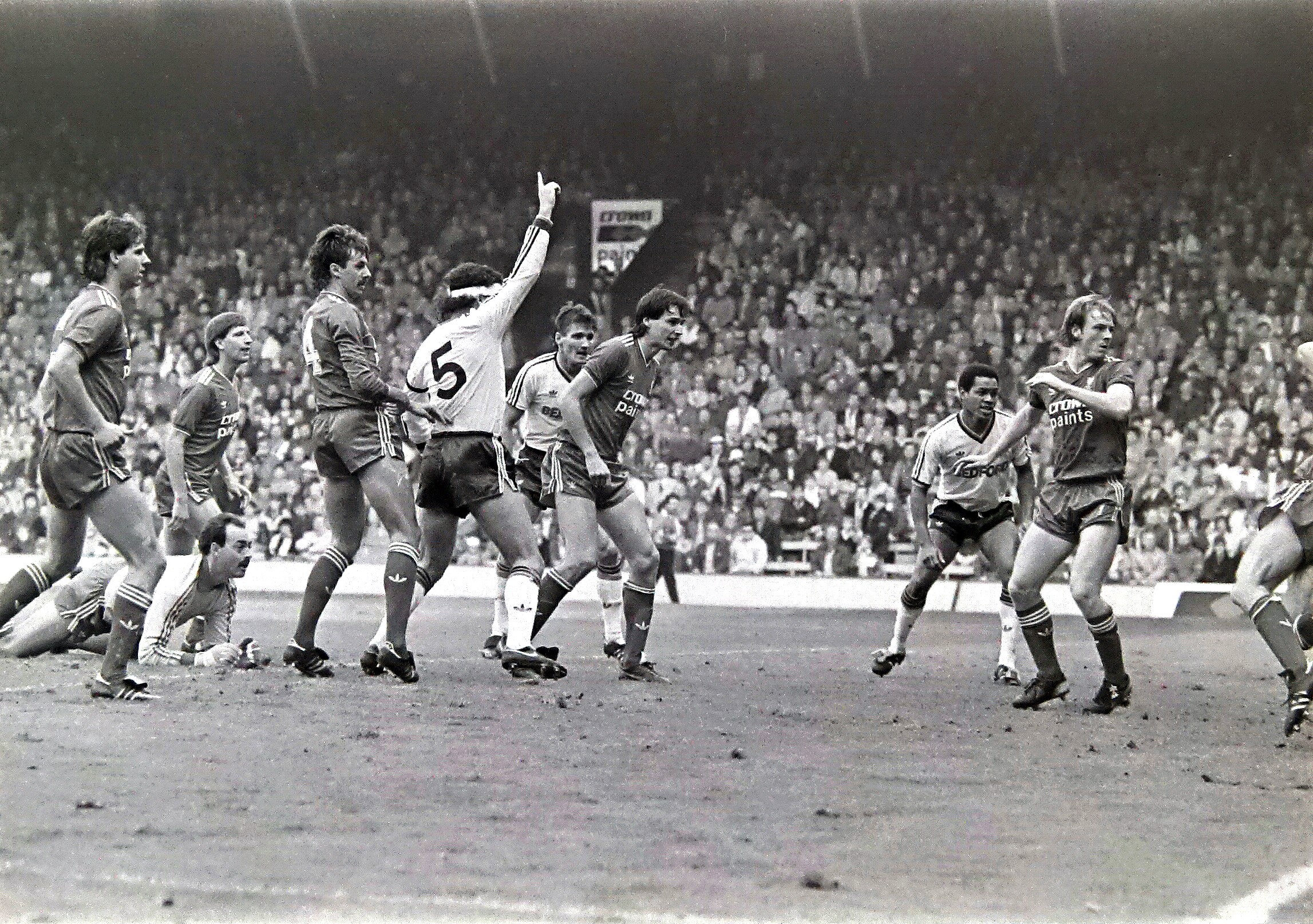 Steve Foster | Hatters Heritage | A History of Luton Town FC