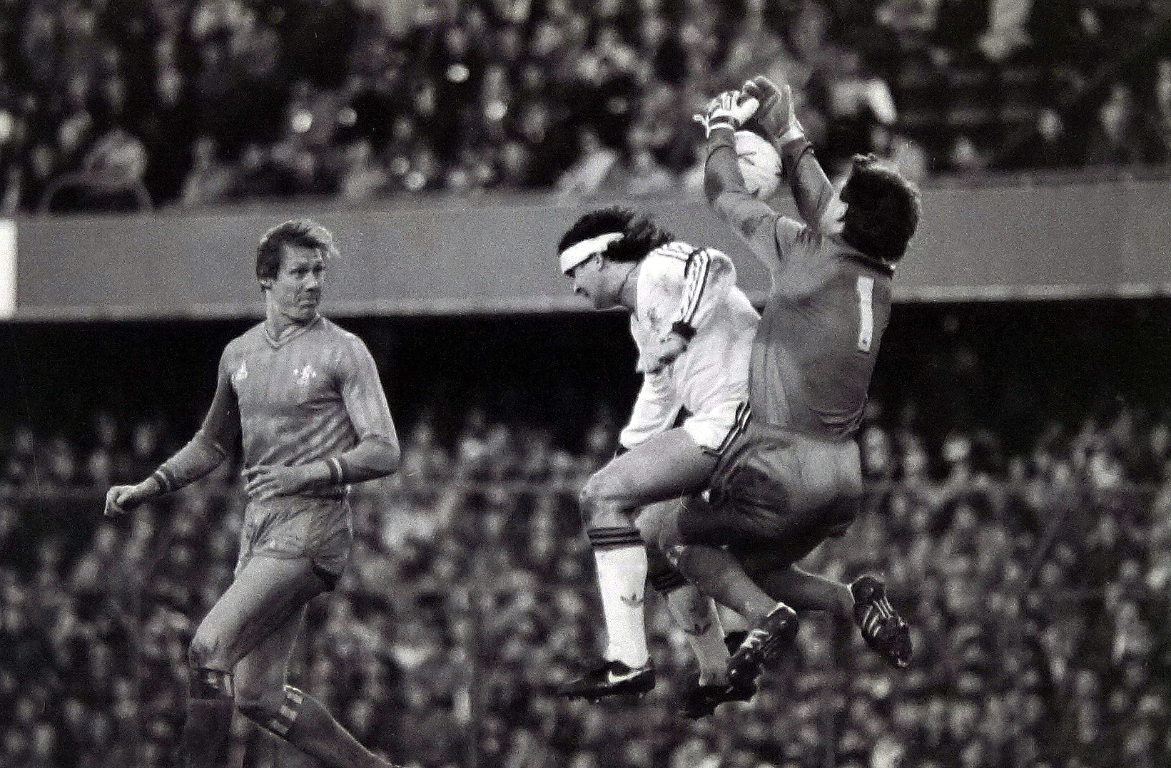 Chelsea vs Luton Town FC (11th Jan 1986) | Hatters Heritage | A History ...