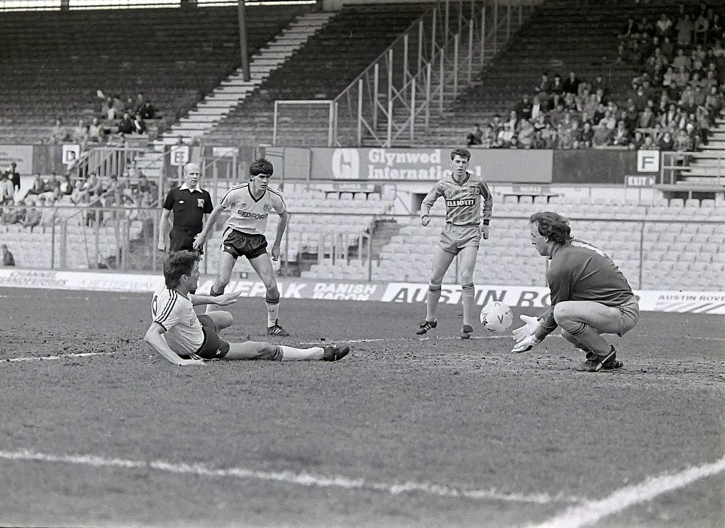 Coventry City vs Luton Town FC (19th Apr 1986) | Hatters Heritage | A ...