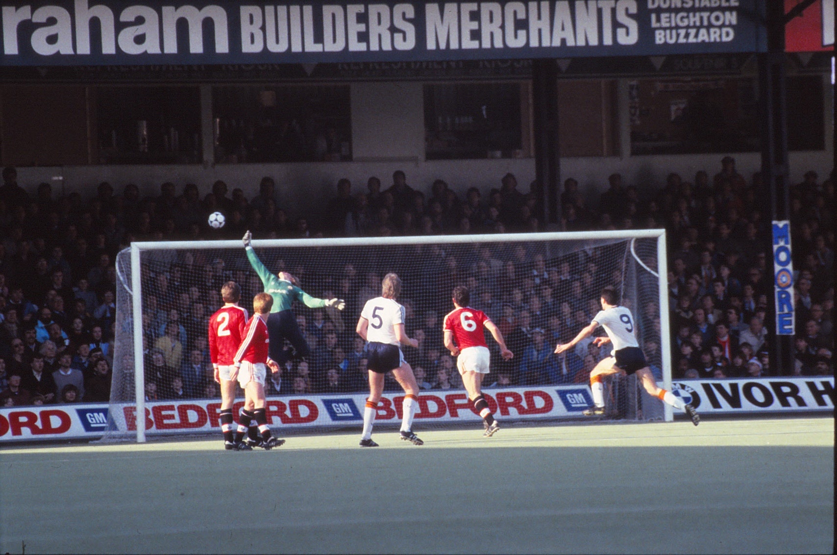 Luton Town FC vs Manchester United (14th Mar 1987) | Hatters Heritage ...