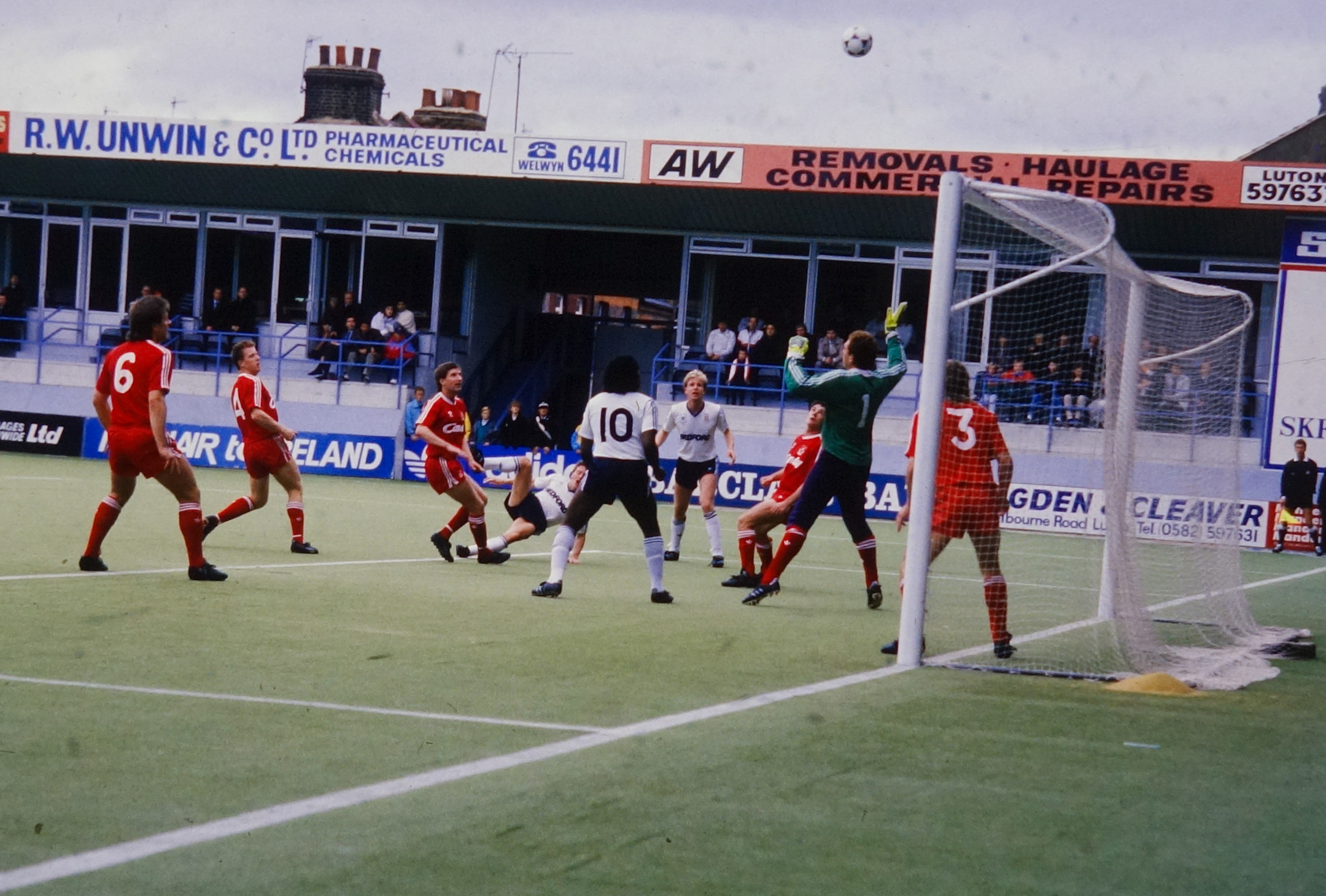 David Oldfield | Hatters Heritage | A History of Luton Town FC