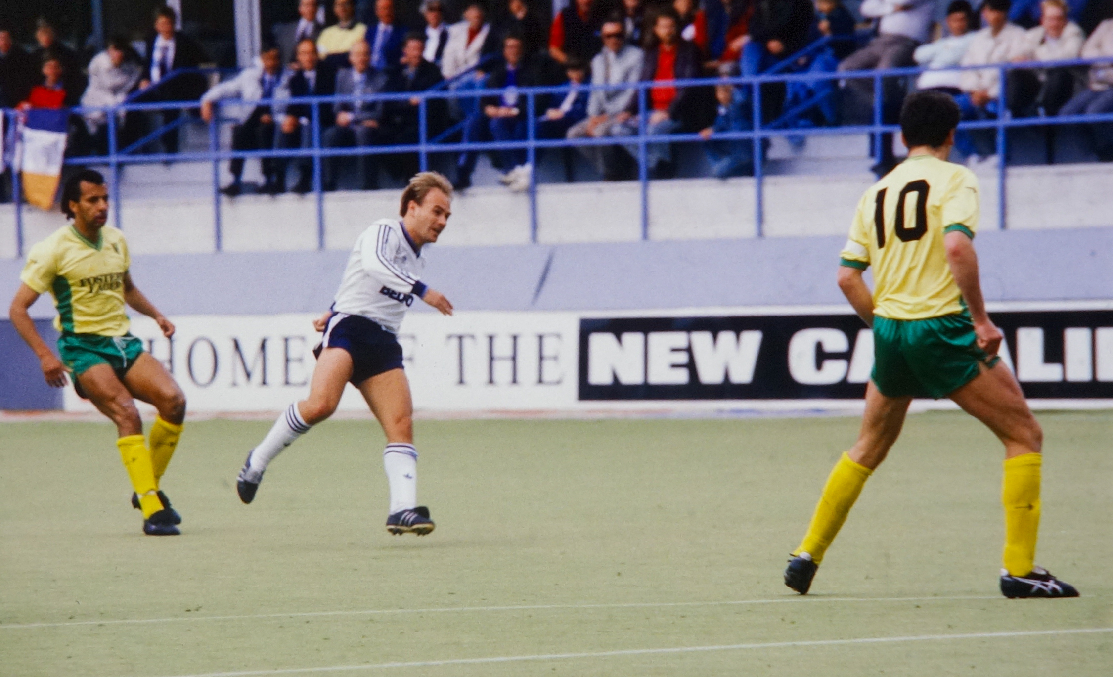 Luton Town FC vs Norwich City (13th May 1989) | Hatters Heritage | A ...