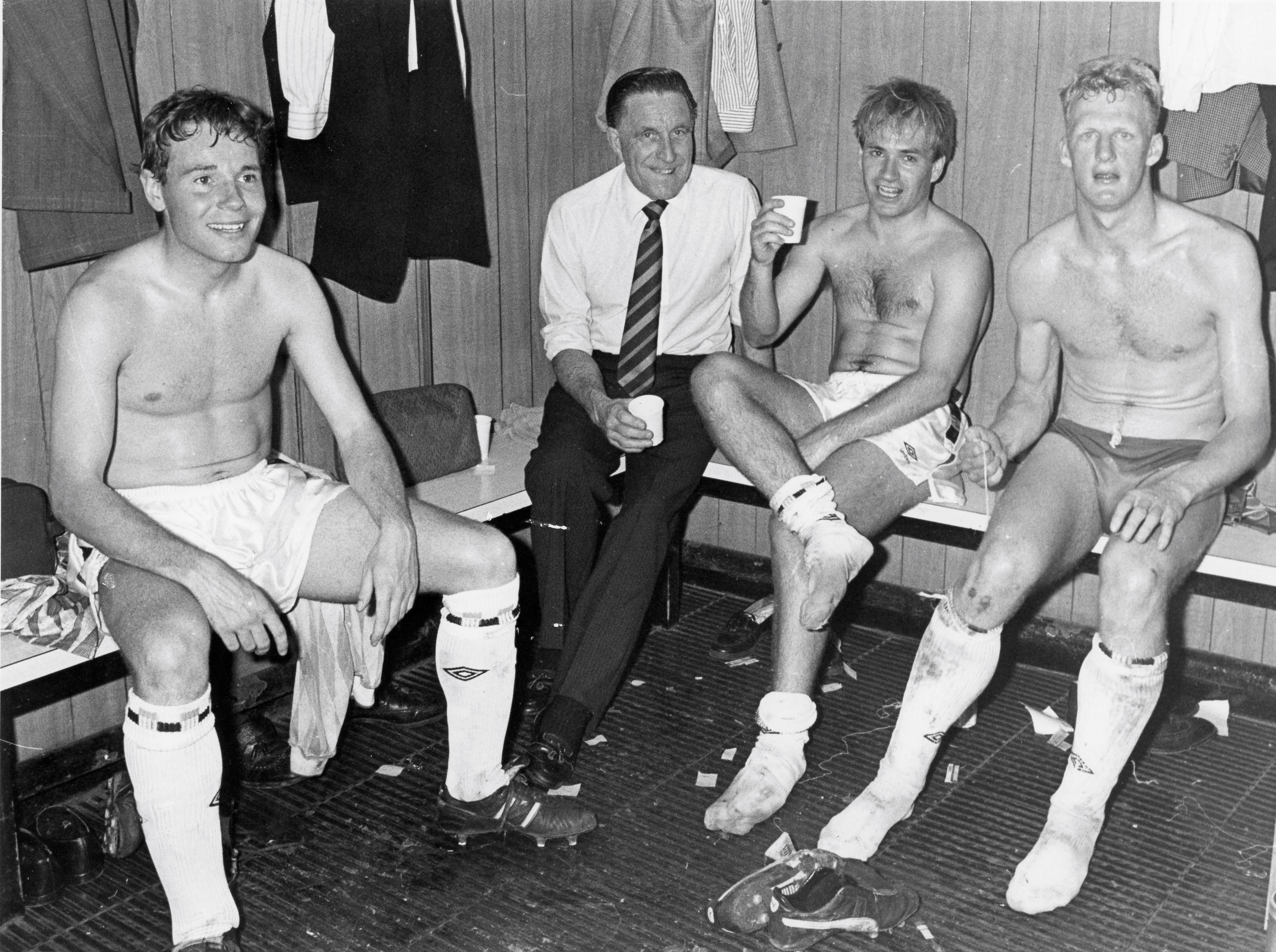 Derby County vs Luton Town FC (5th May 1990) | Hatters Heritage | A ...