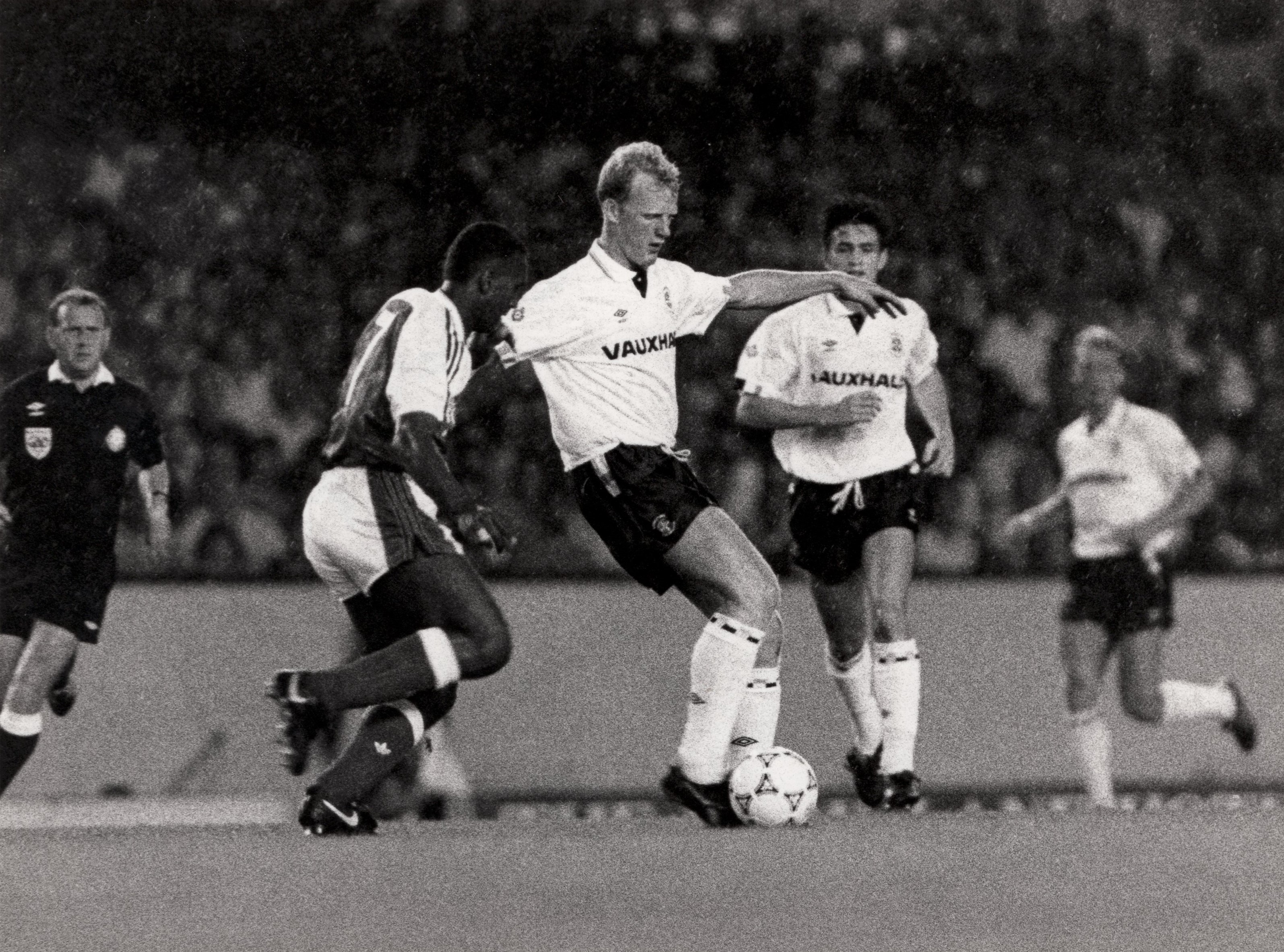 Iain Dowie | Hatters Heritage | A History of Luton Town FC