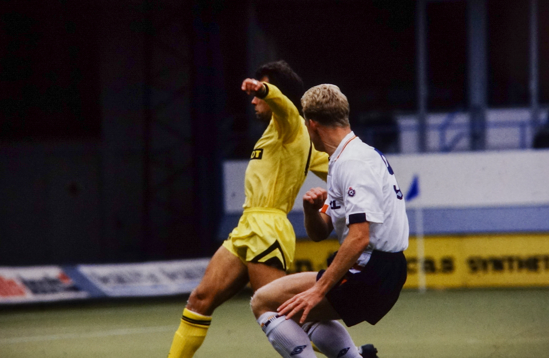 Tim Breacker | Hatters Heritage | A History of Luton Town FC