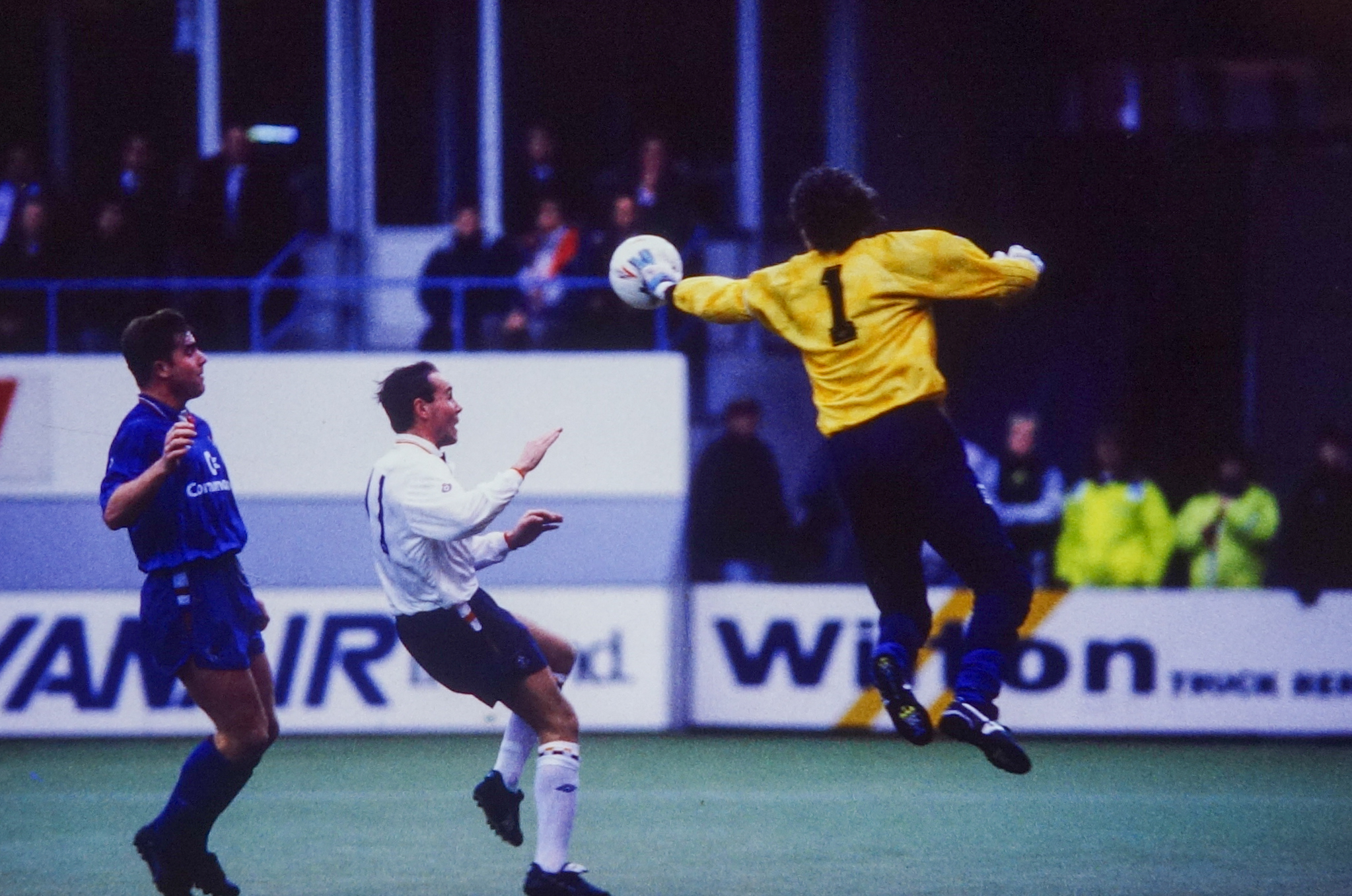 Kingsley Black | Hatters Heritage | A History of Luton Town FC