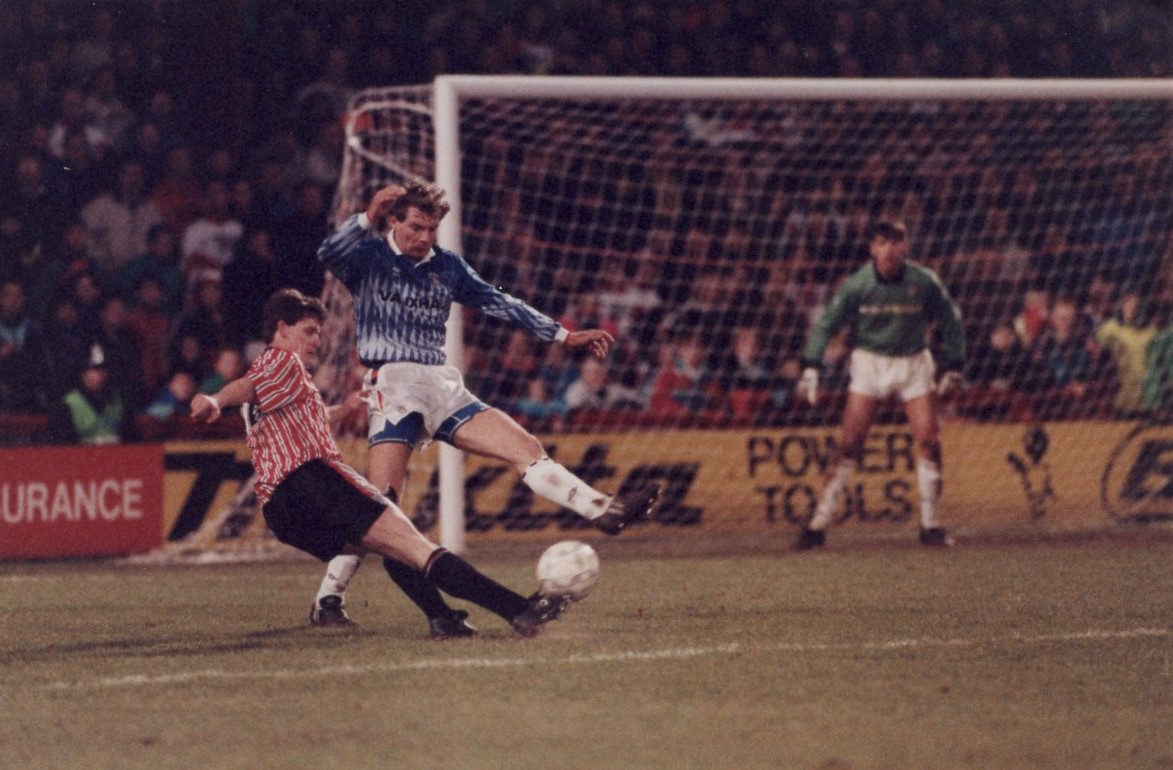 Lars Elstrup | Hatters Heritage | A History of Luton Town FC