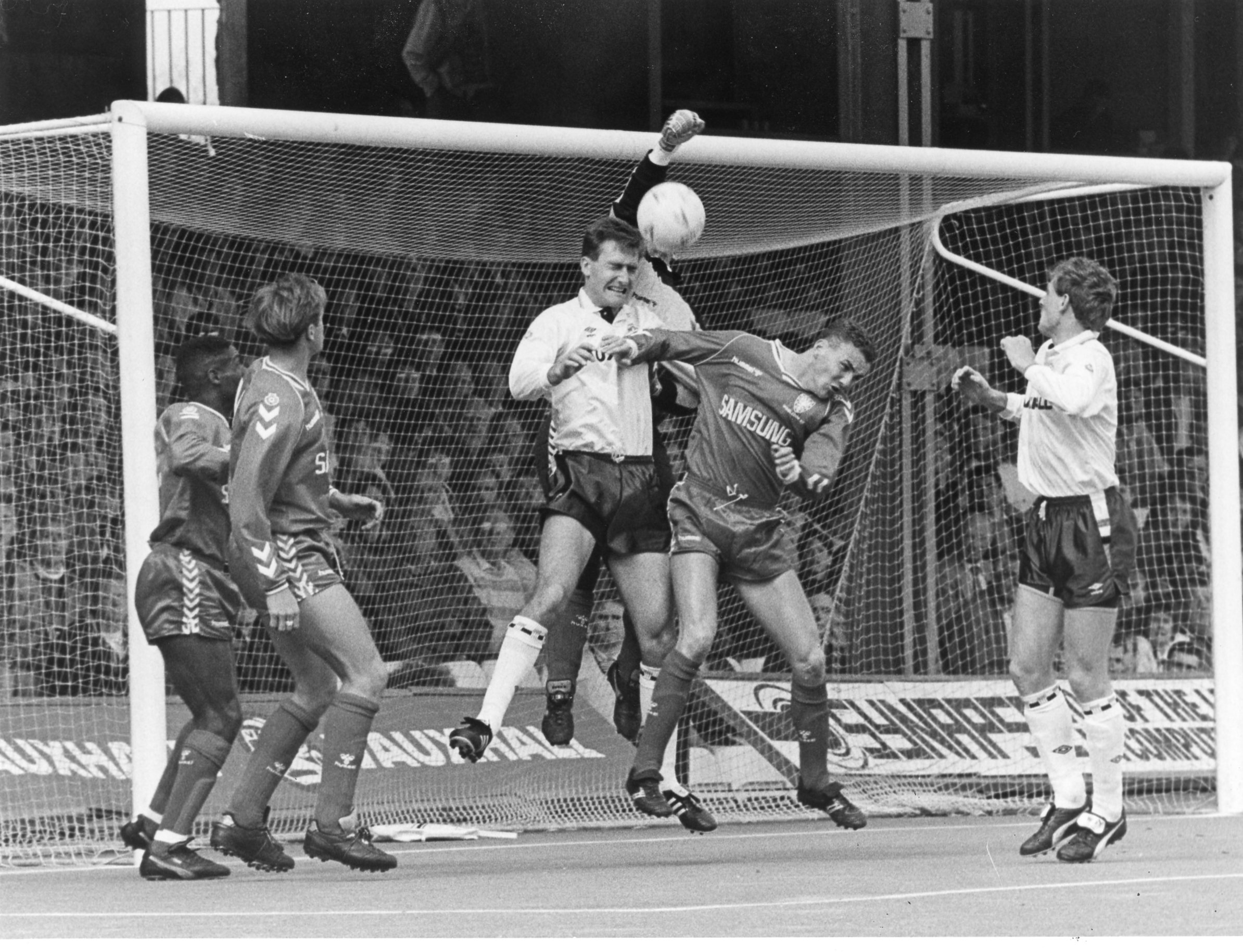 Graham Rodger | Hatters Heritage | A History of Luton Town FC