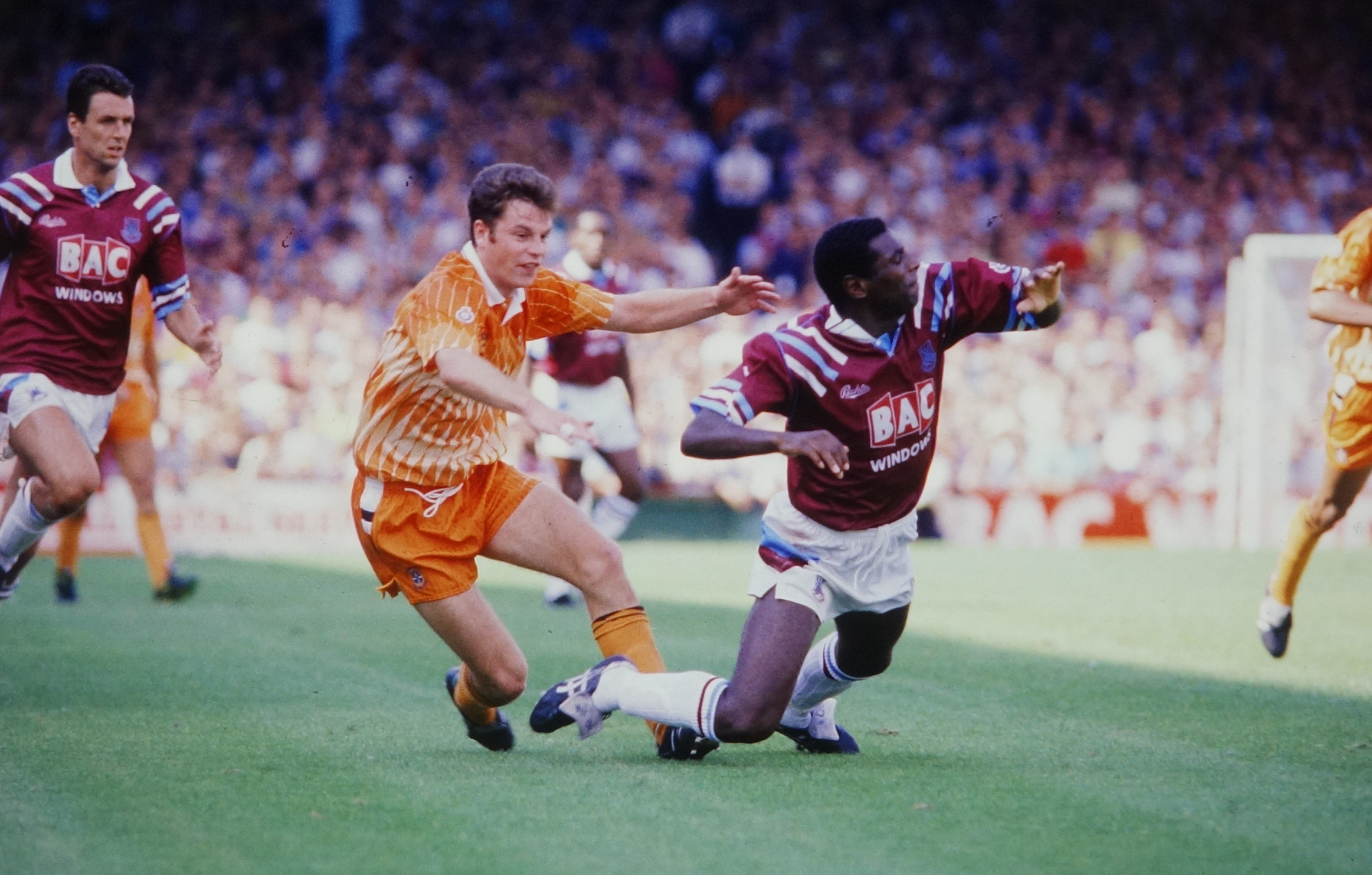 West Ham United vs Luton Town FC (17th Aug 1991) | Hatters Heritage | A ...