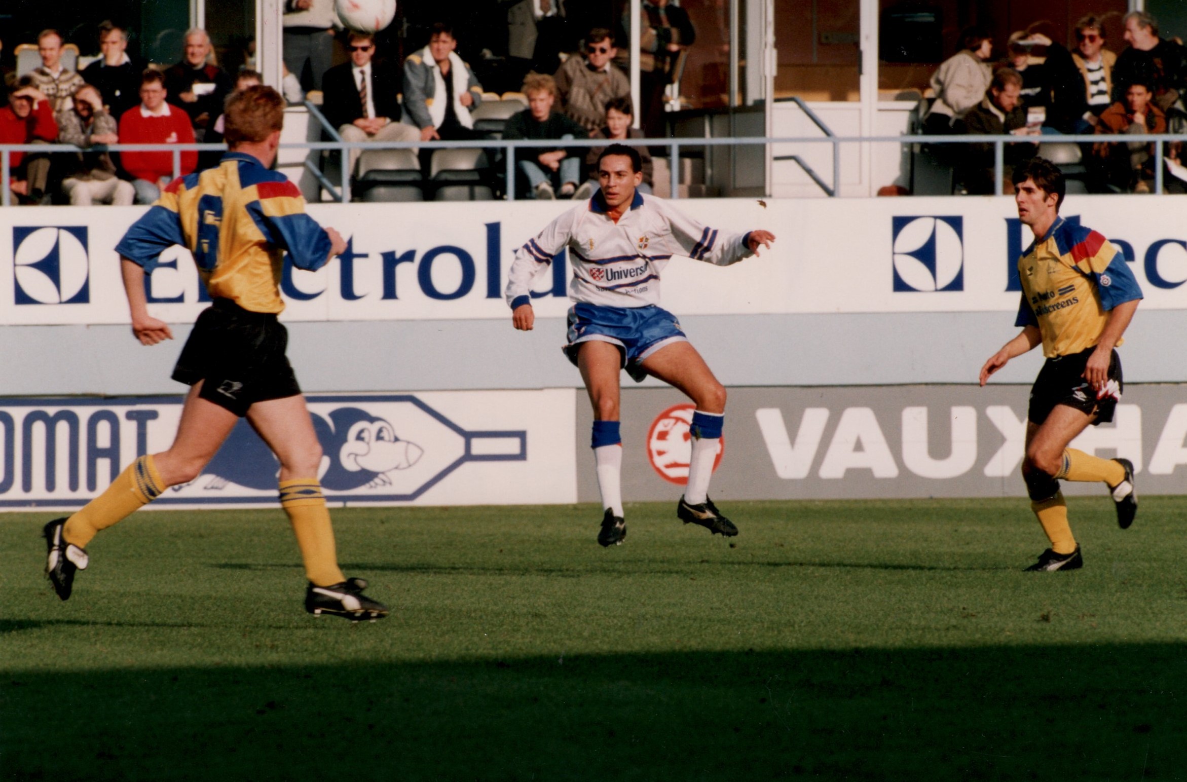 Damian Matthew | Hatters Heritage | A History of Luton Town FC