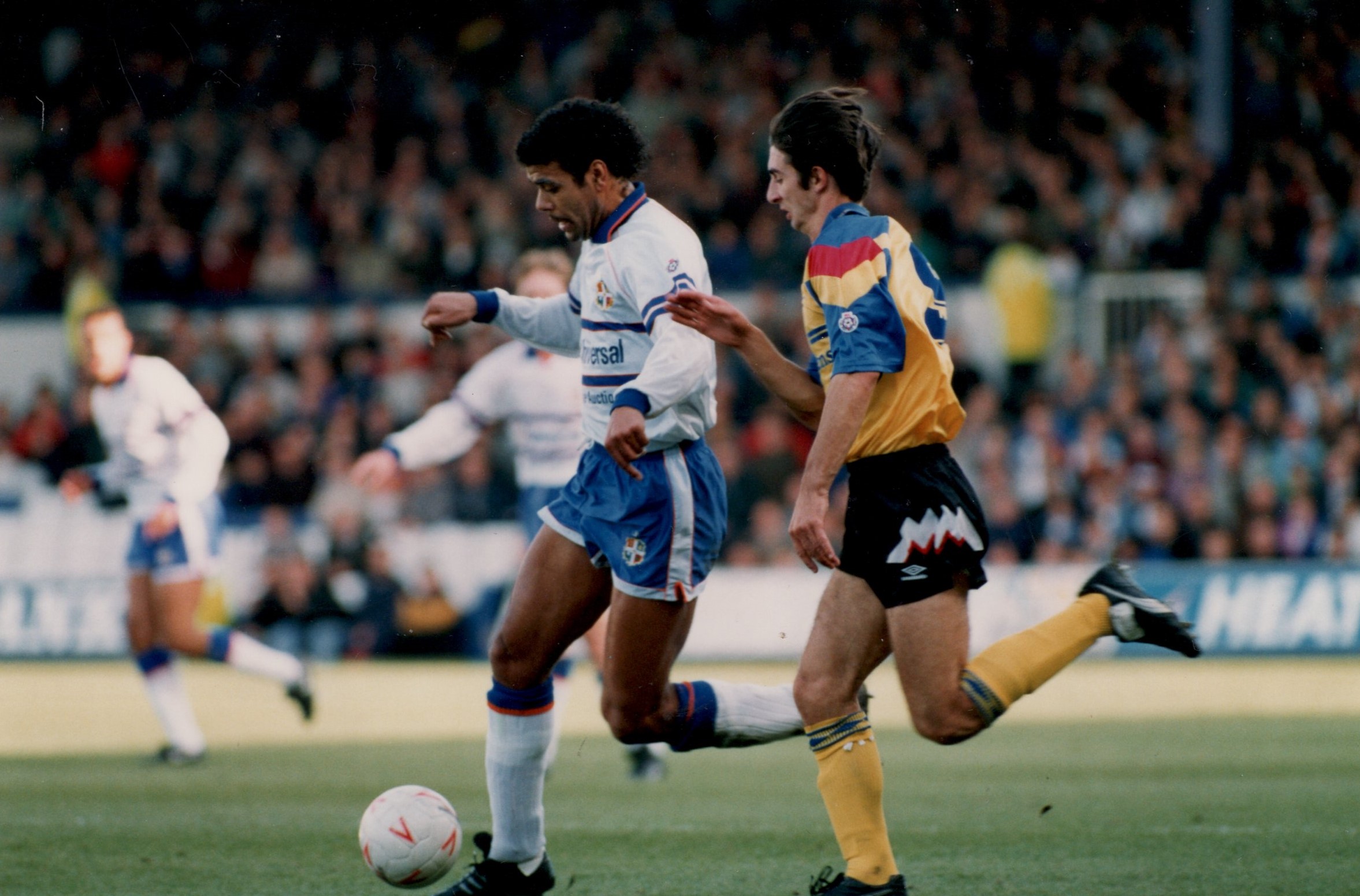 Chris Kamara | Hatters Heritage | A History of Luton Town FC