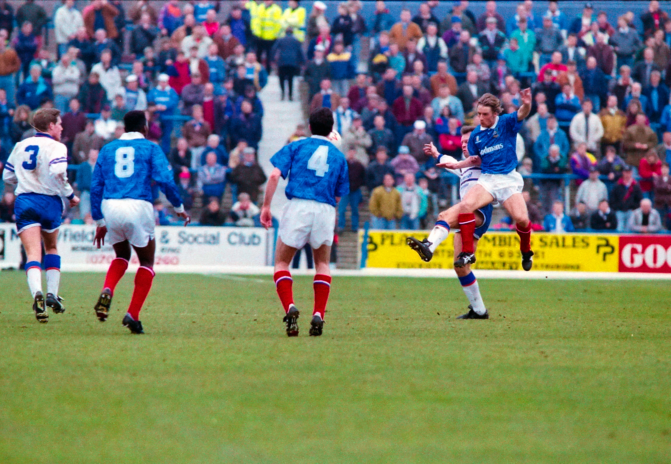 Trevor Peake | Hatters Heritage | A History of Luton Town FC