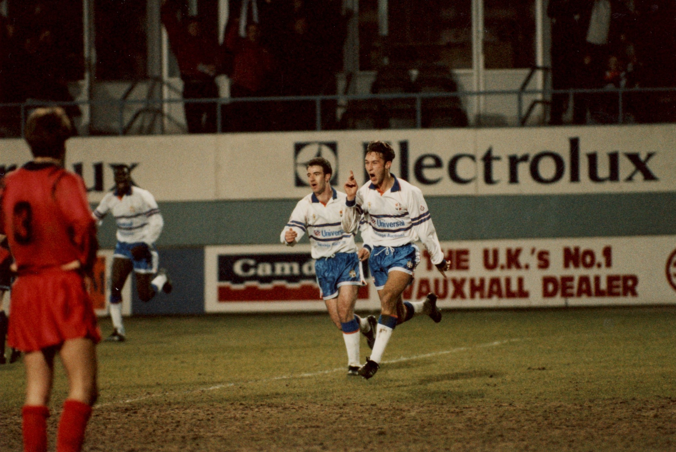 Luton Town FC vs Oxford United (9th Mar 1993) | Hatters Heritage | A ...