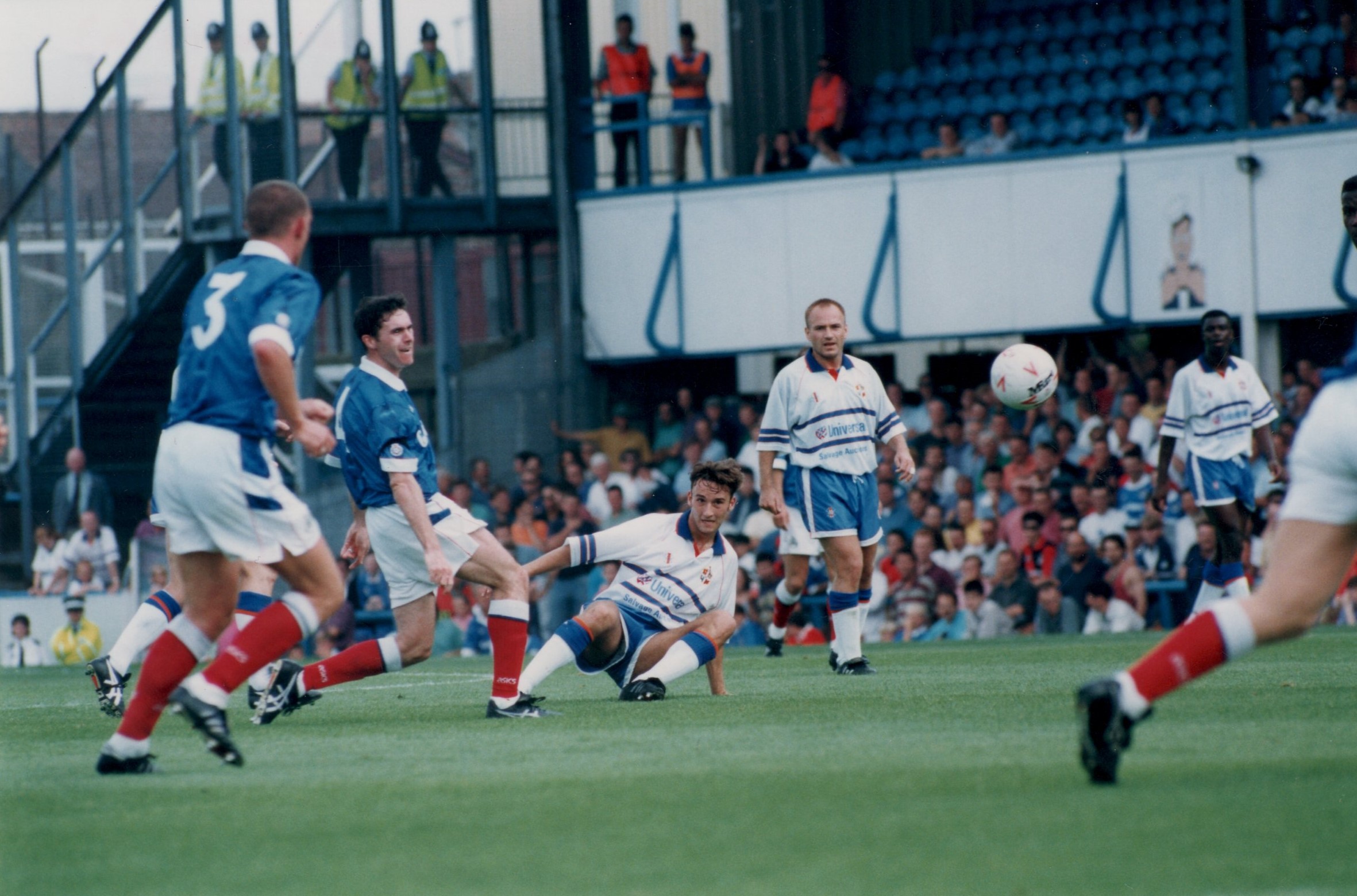 Scott Oakes | Hatters Heritage | A History of Luton Town FC