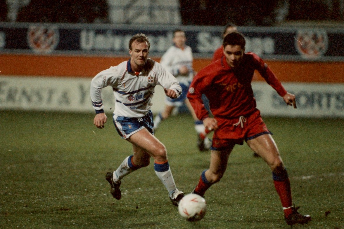 Kerry Dixon | Hatters Heritage | A History of Luton Town FC