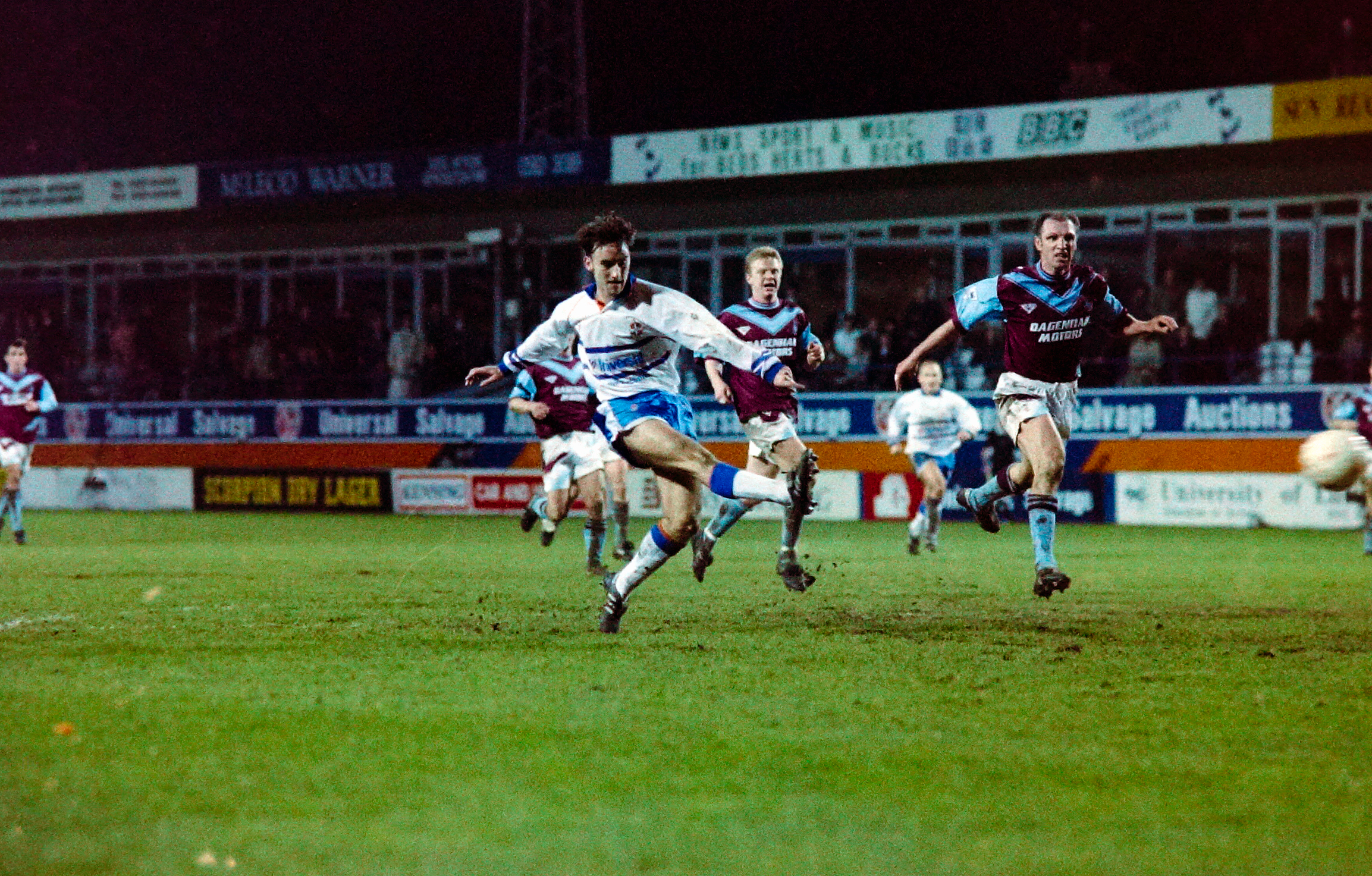 Scott Oakes | Hatters Heritage | A History of Luton Town FC