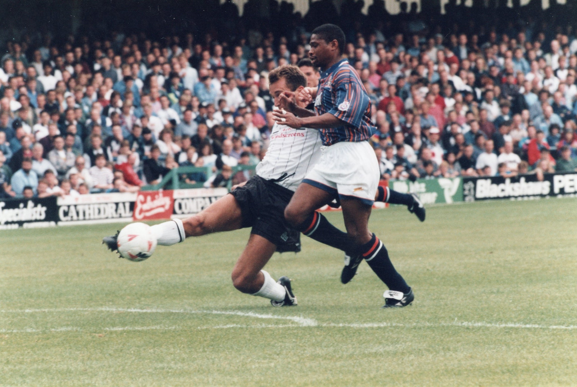 Dwight Marshall | Hatters Heritage | A History of Luton Town FC