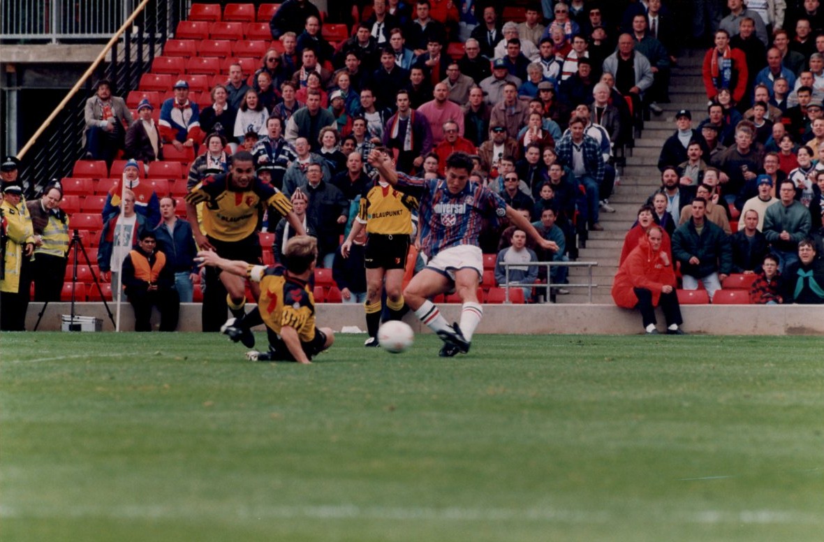 Paul Telfer | Hatters Heritage | A History of Luton Town FC