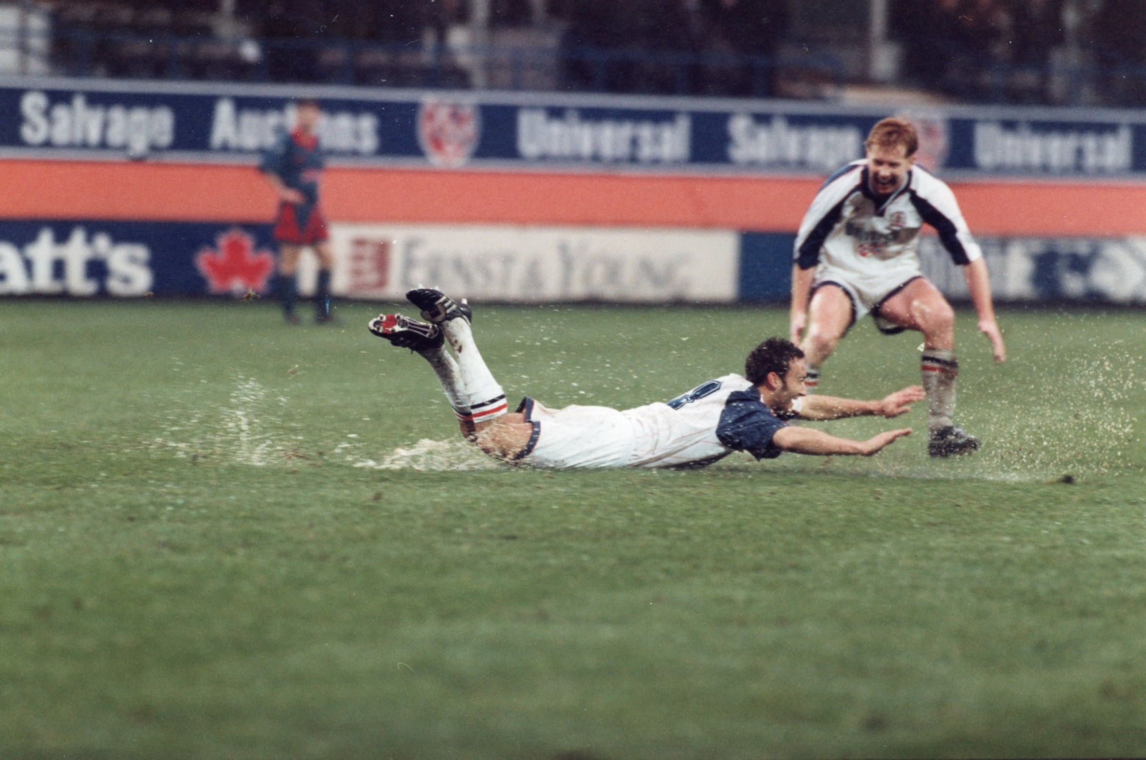 Scott Oakes | Hatters Heritage | A History of Luton Town FC