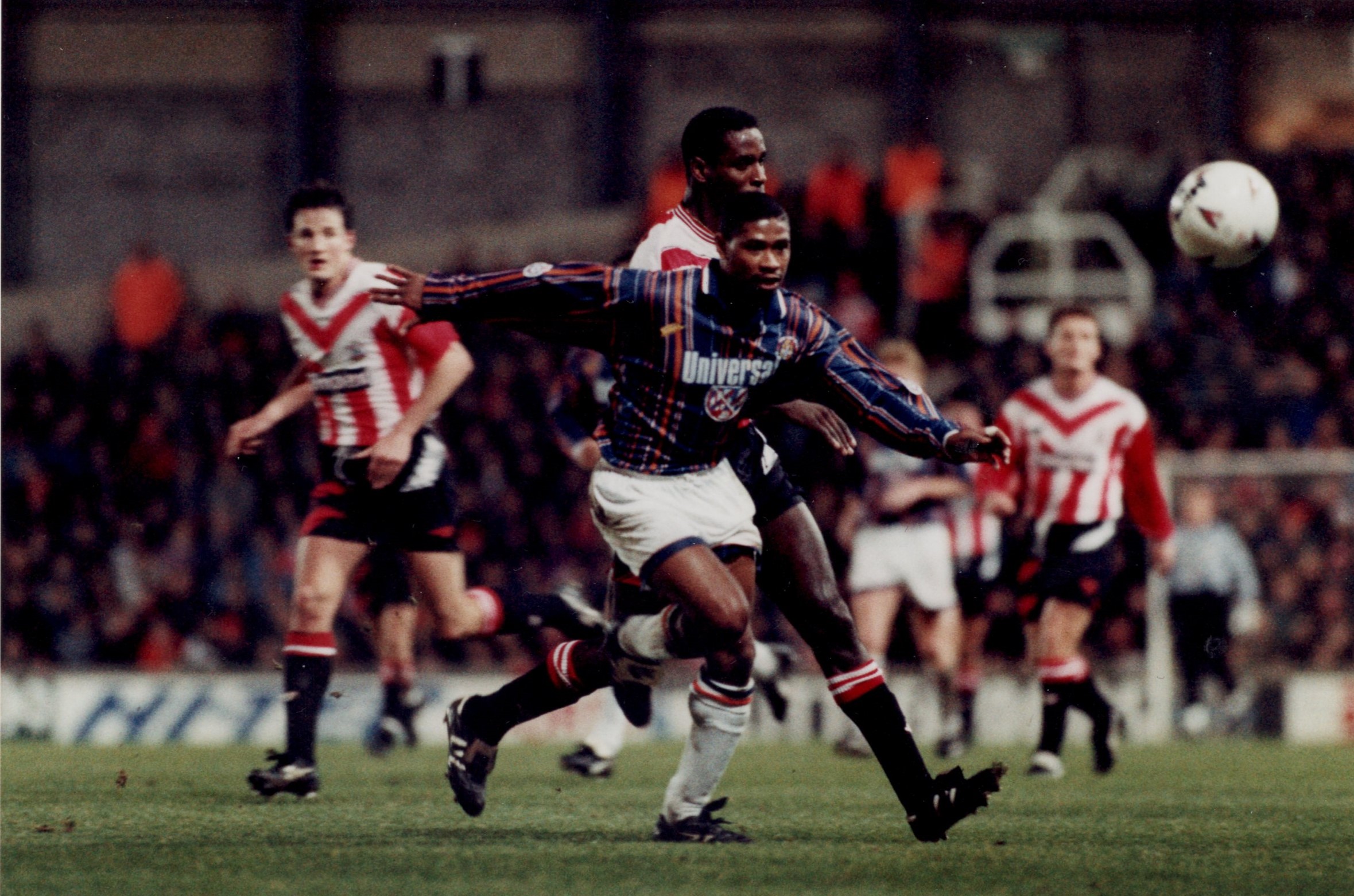 Dwight Marshall | Hatters Heritage | A History of Luton Town FC