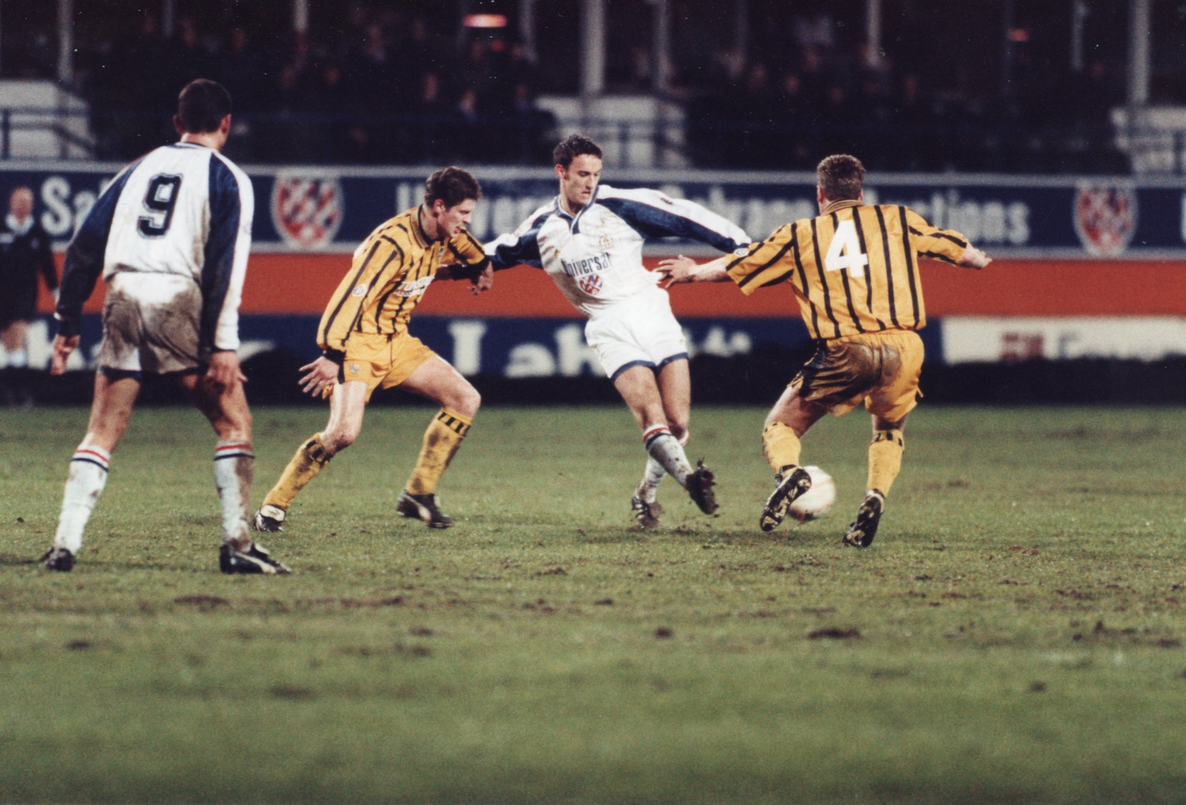 Scott Oakes | Hatters Heritage | A History of Luton Town FC