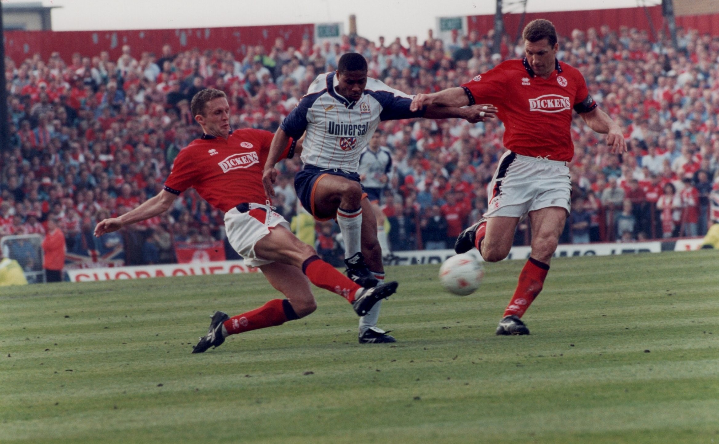 Dwight Marshall | Hatters Heritage | A History of Luton Town FC