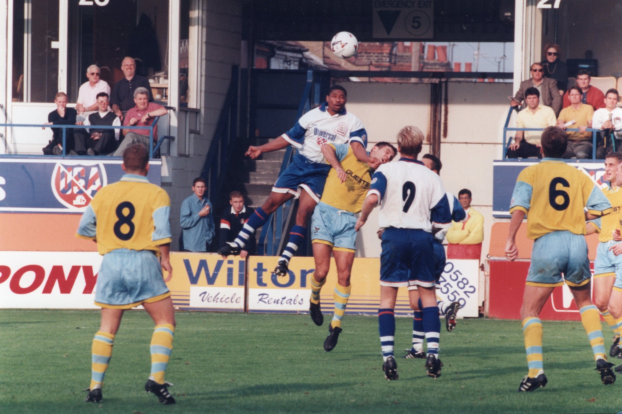 Dwight Marshall | Hatters Heritage | A History of Luton Town FC