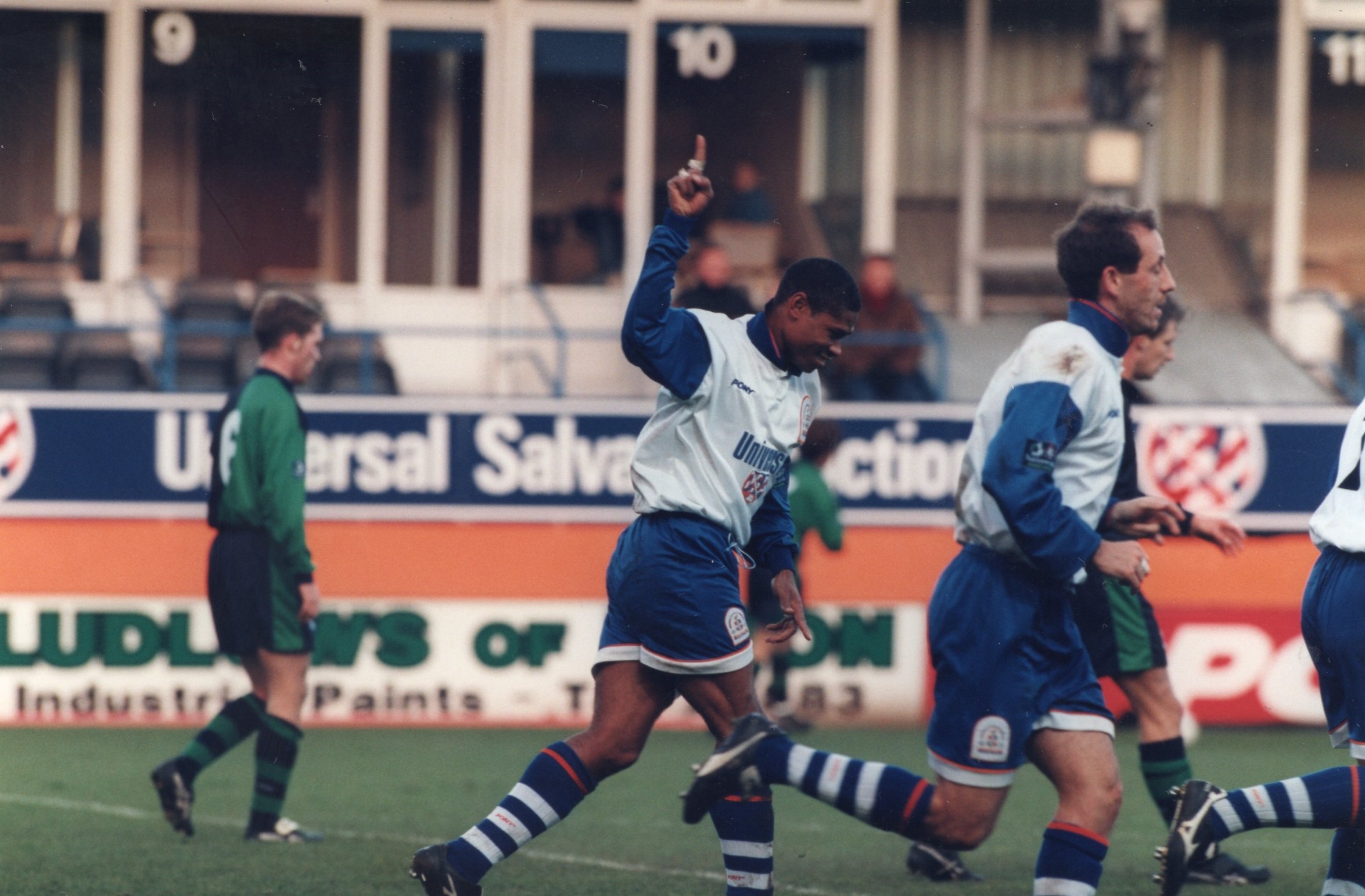 Dwight Marshall | Hatters Heritage | A History of Luton Town FC