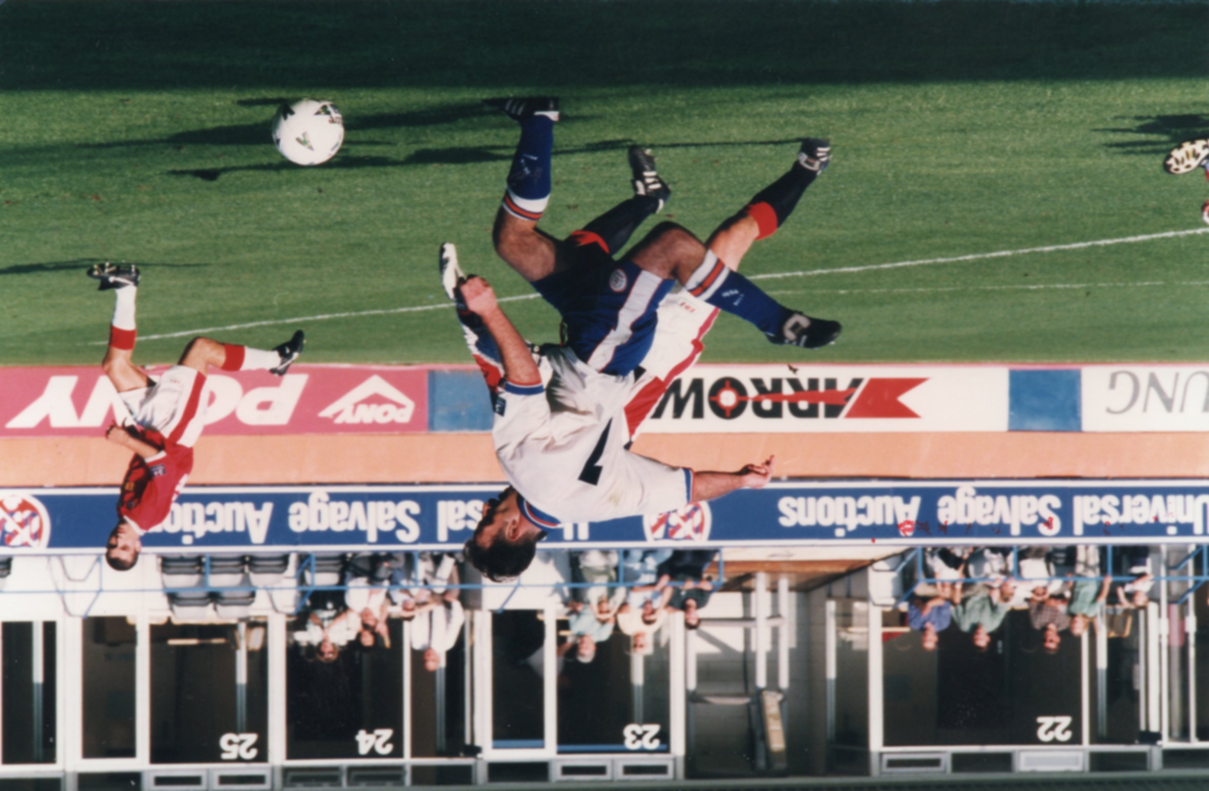 Luton Town FC vs Wrexham (20th Sep 1997) | Hatters Heritage | A History ...