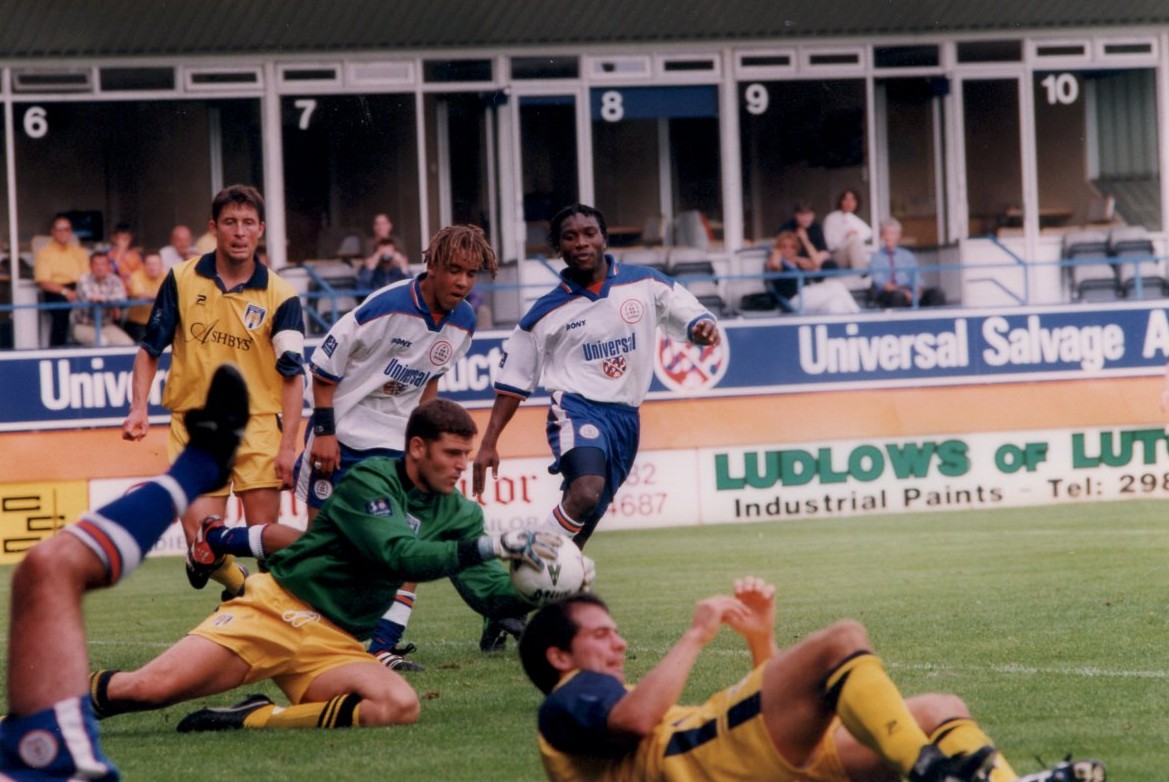 Stuart Douglas | Hatters Heritage | A History of Luton Town FC