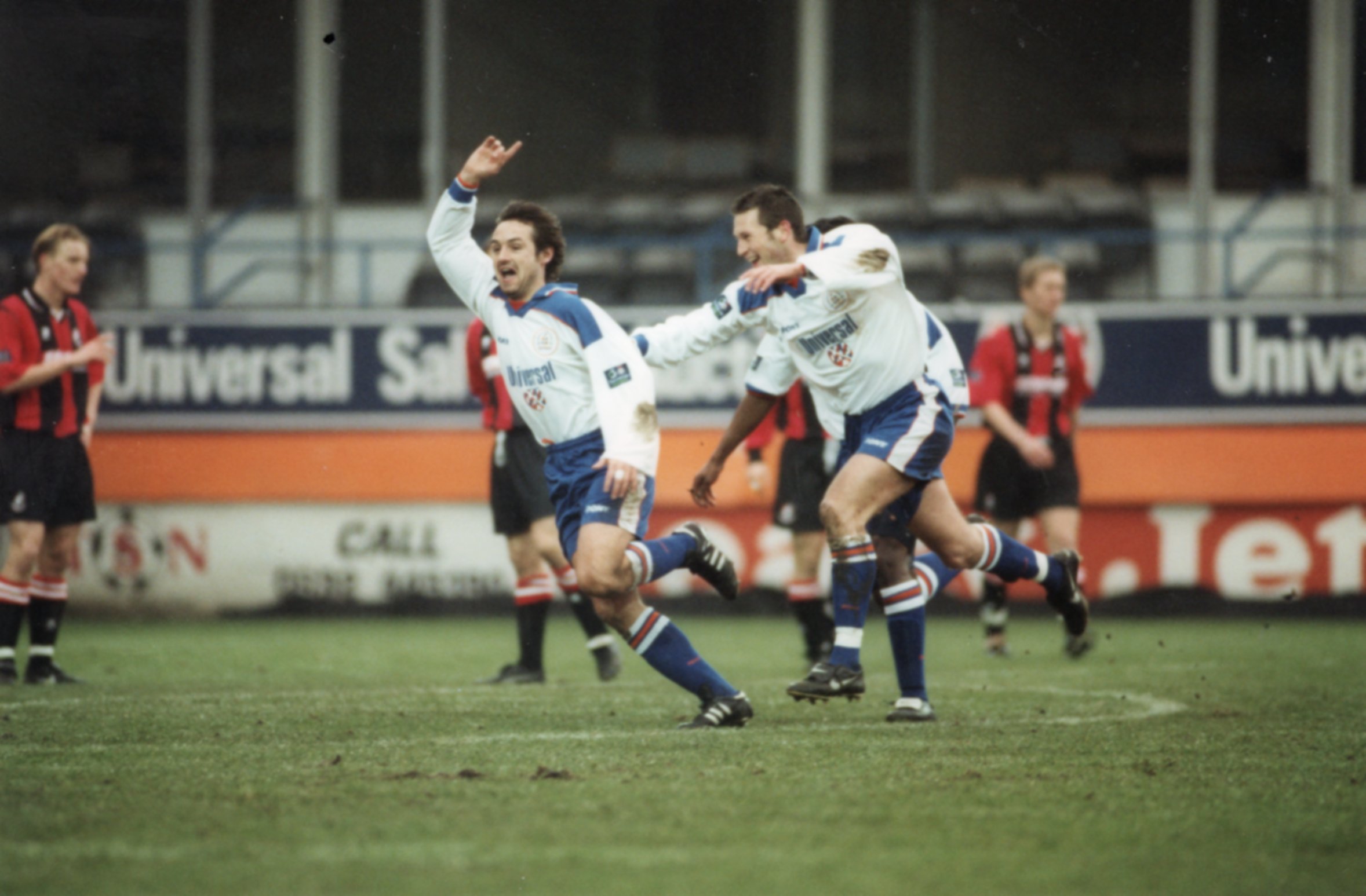 Ray McKinnon | Hatters Heritage | A History of Luton Town FC