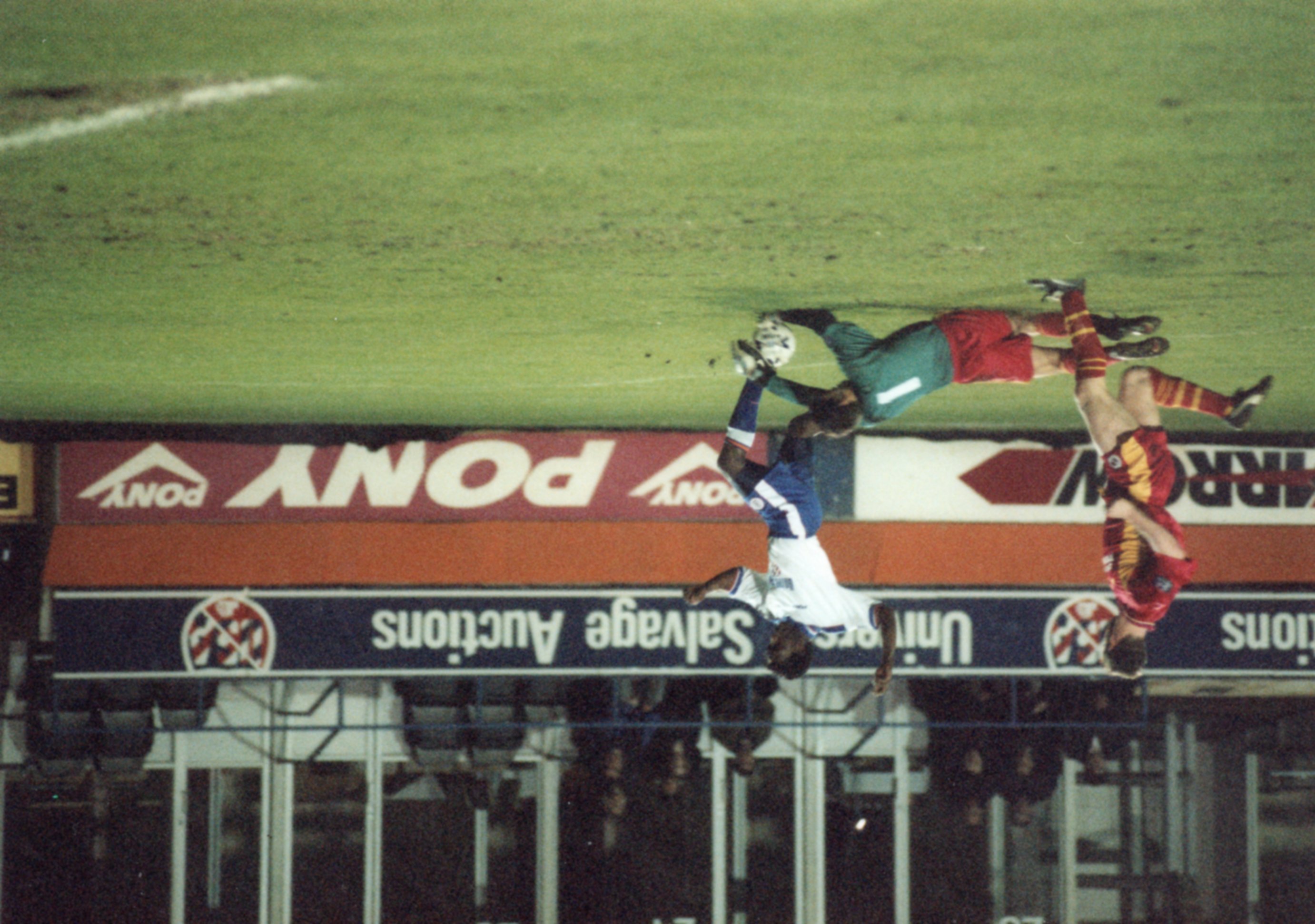 Stuart Douglas | Hatters Heritage | A History of Luton Town FC