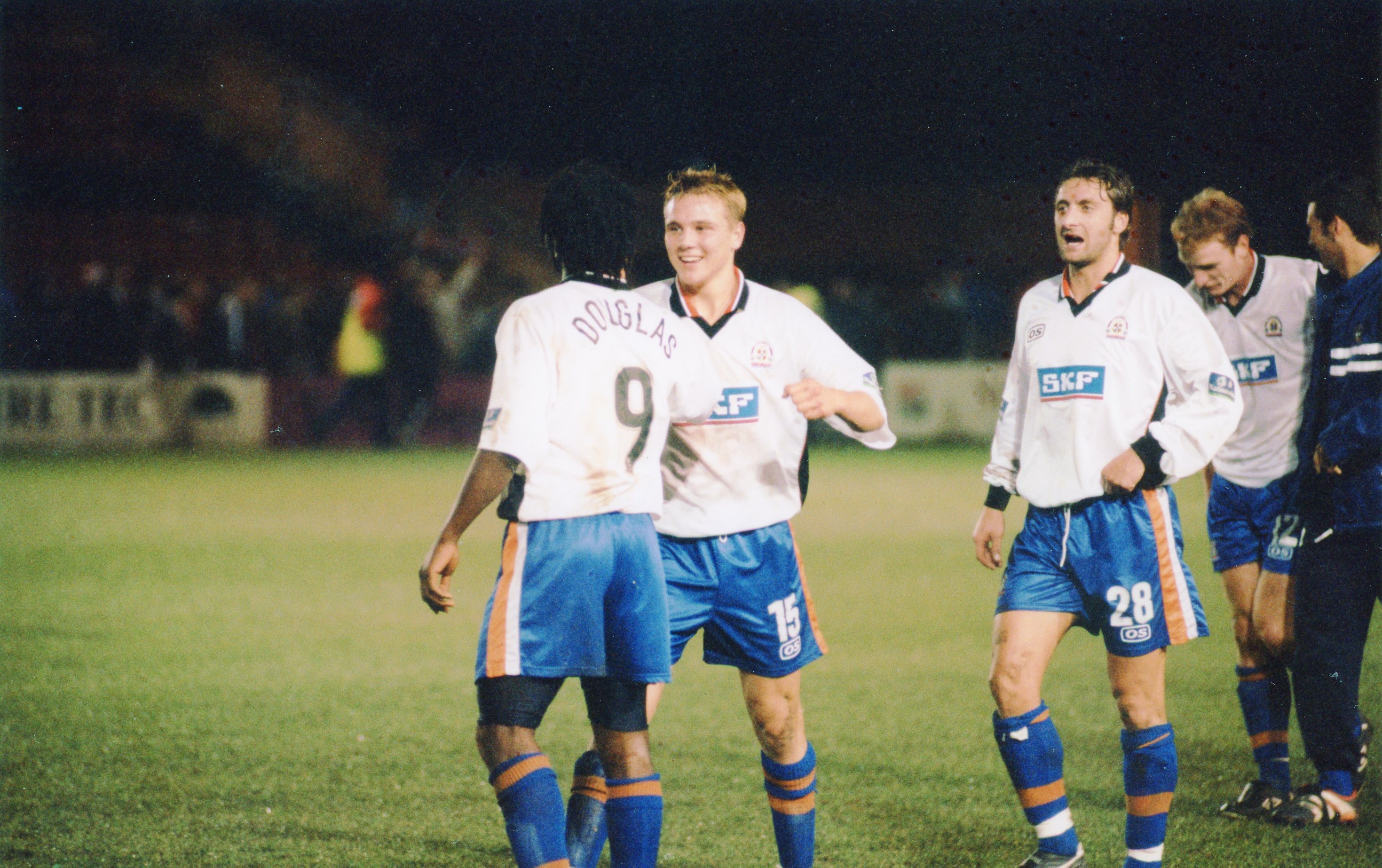 Lincoln City vs Luton Town FC (30th Nov 1999) | Hatters Heritage | A ...