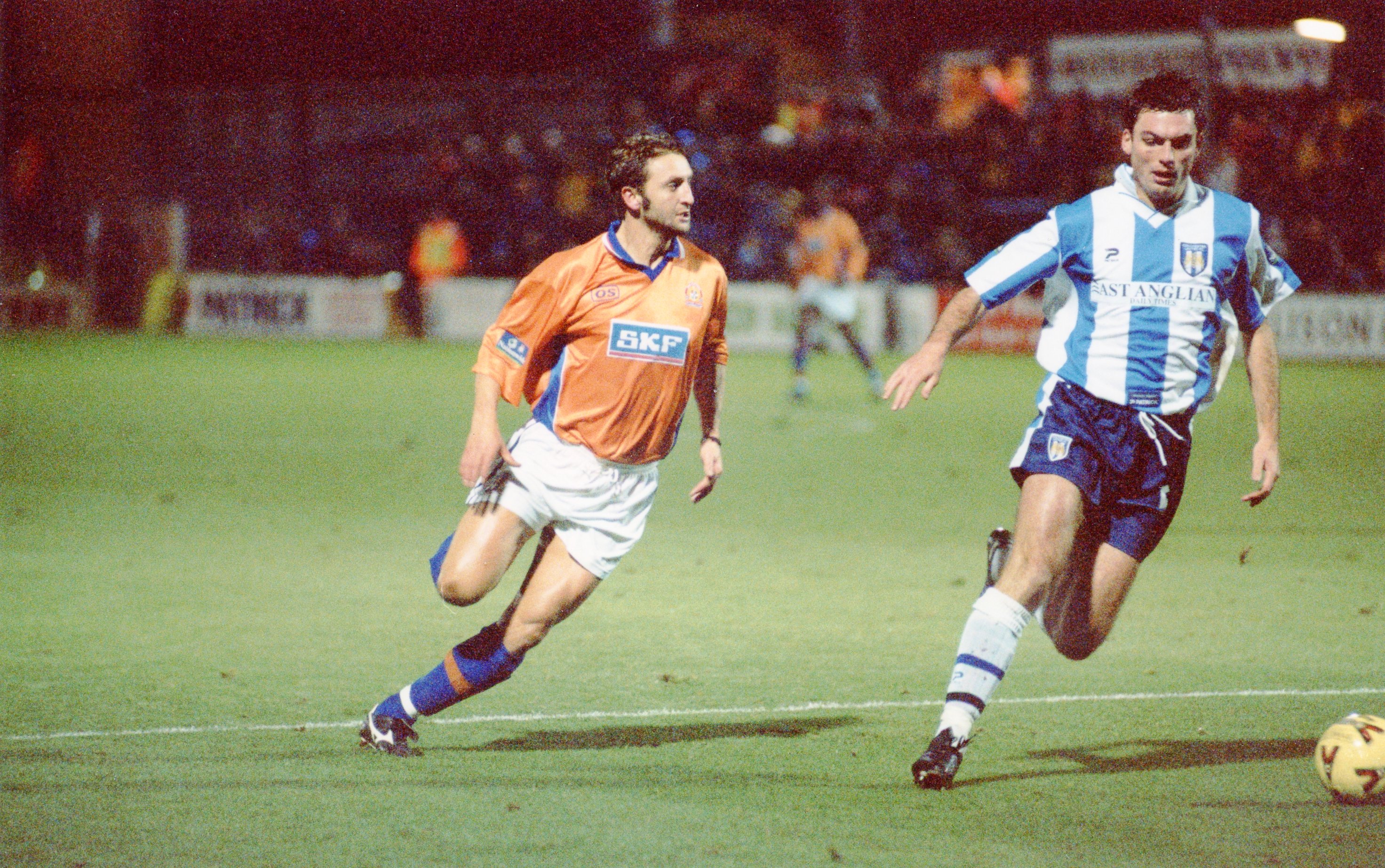 Colchester United vs Luton Town FC (17th Dec 1999) | Hatters Heritage ...