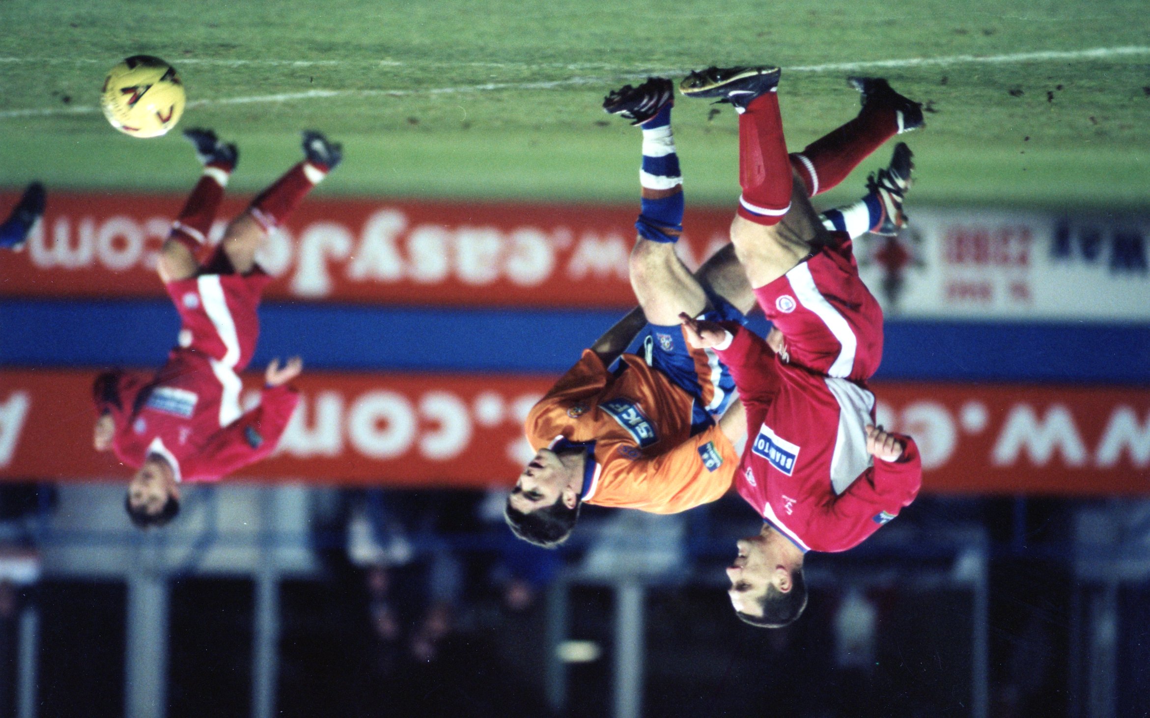 Luton Town FC vs Chesterfield (26th Dec 2000) | Hatters Heritage | A ...