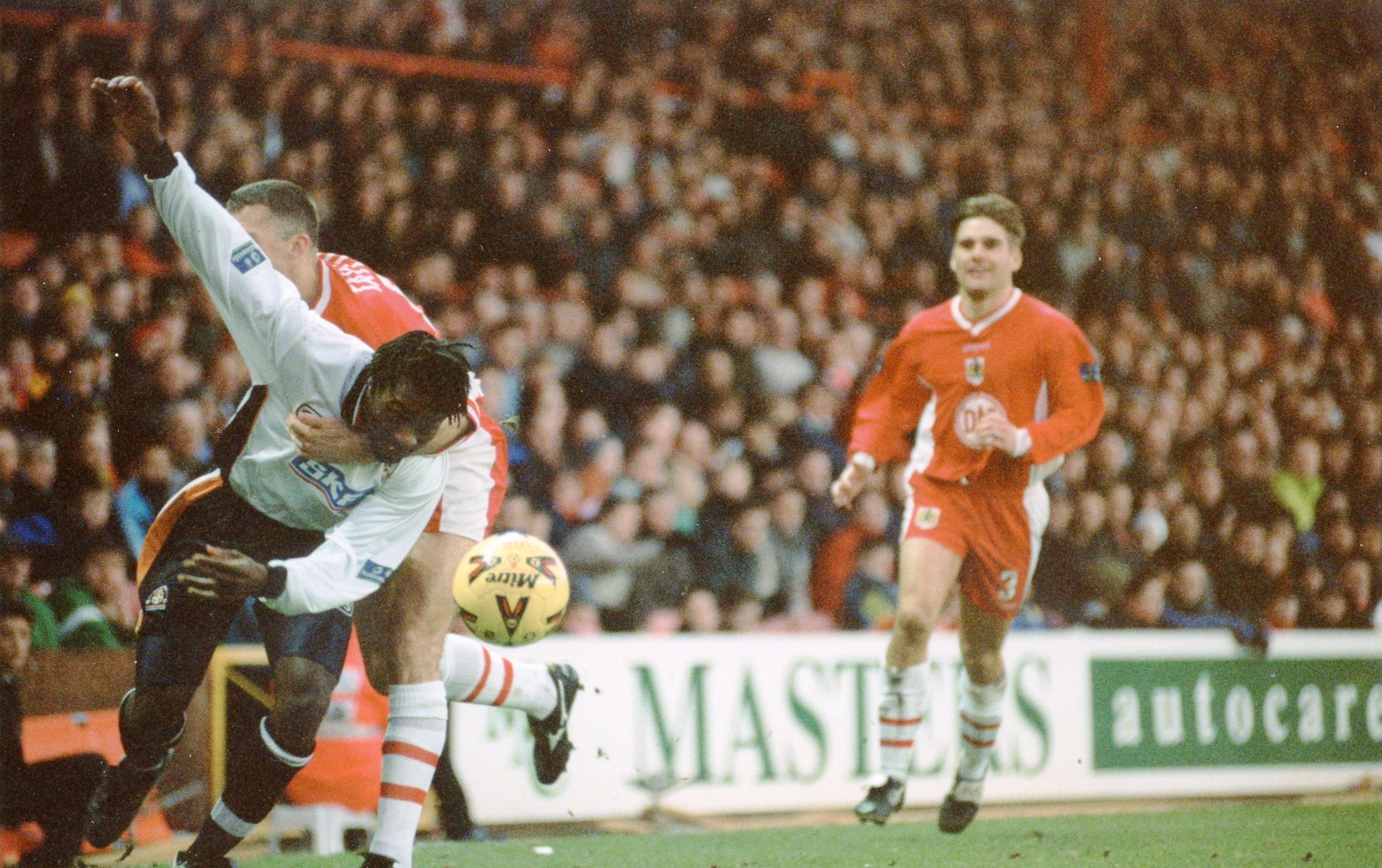 Stuart Douglas | Hatters Heritage | A History of Luton Town FC