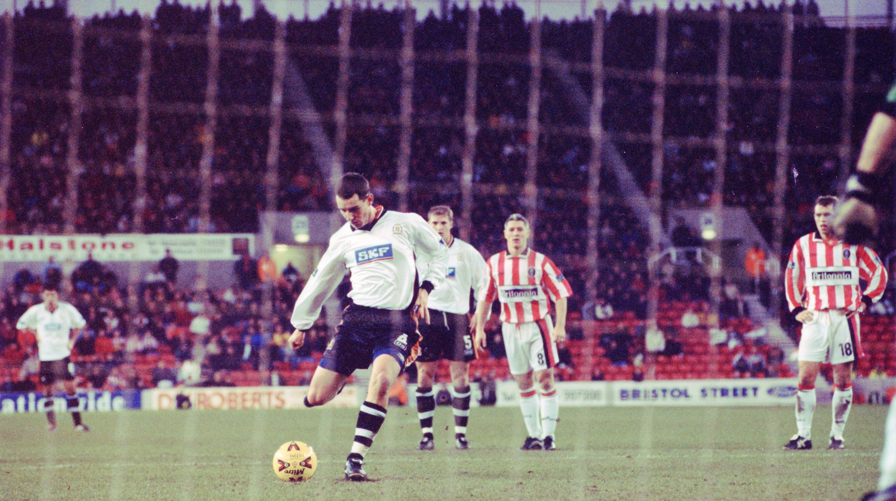 Stoke City vs Luton Town FC (8th Jan 2000) | Hatters Heritage | A ...