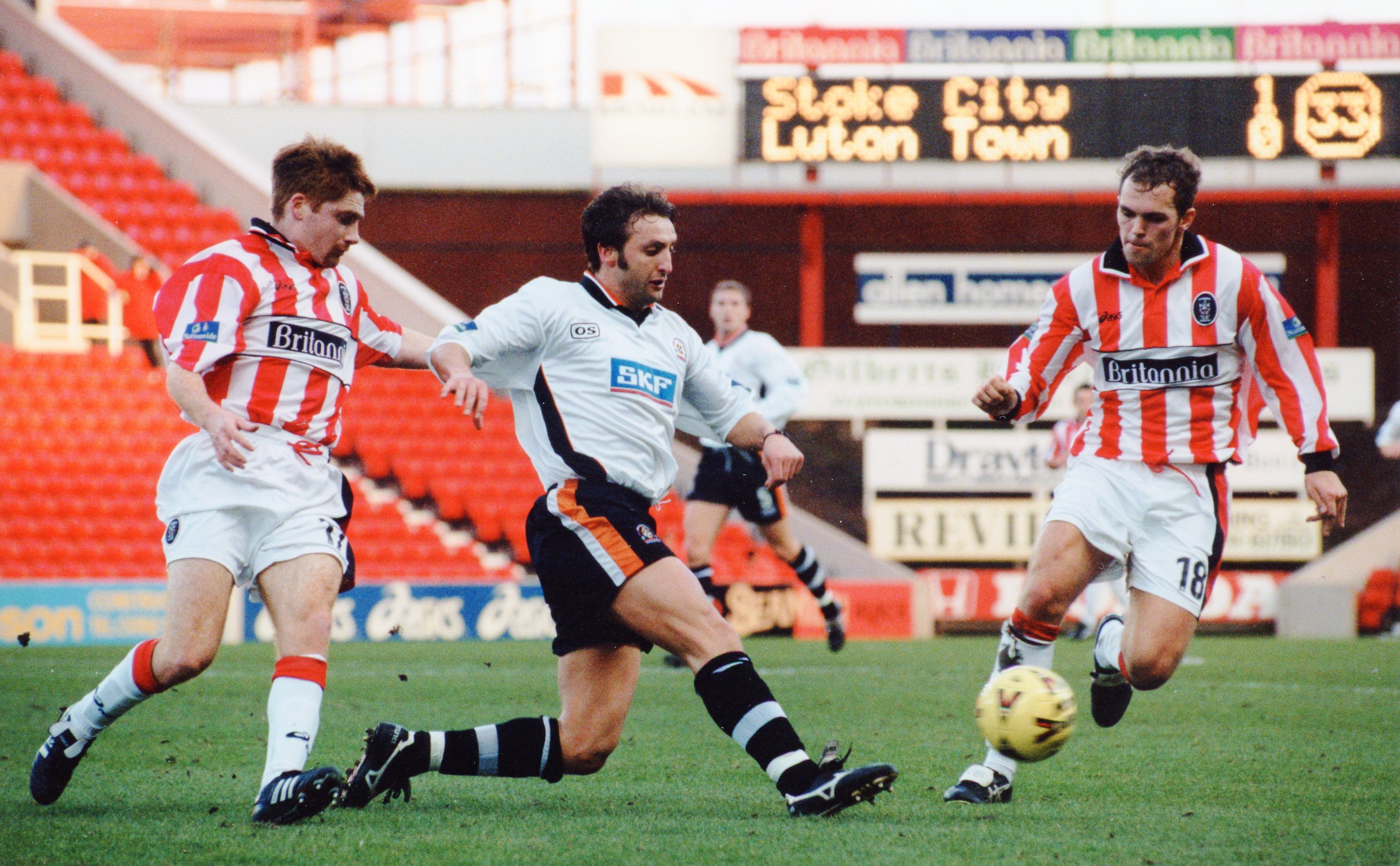 Stoke City vs Luton Town FC (8th Jan 2000) | Hatters Heritage | A ...