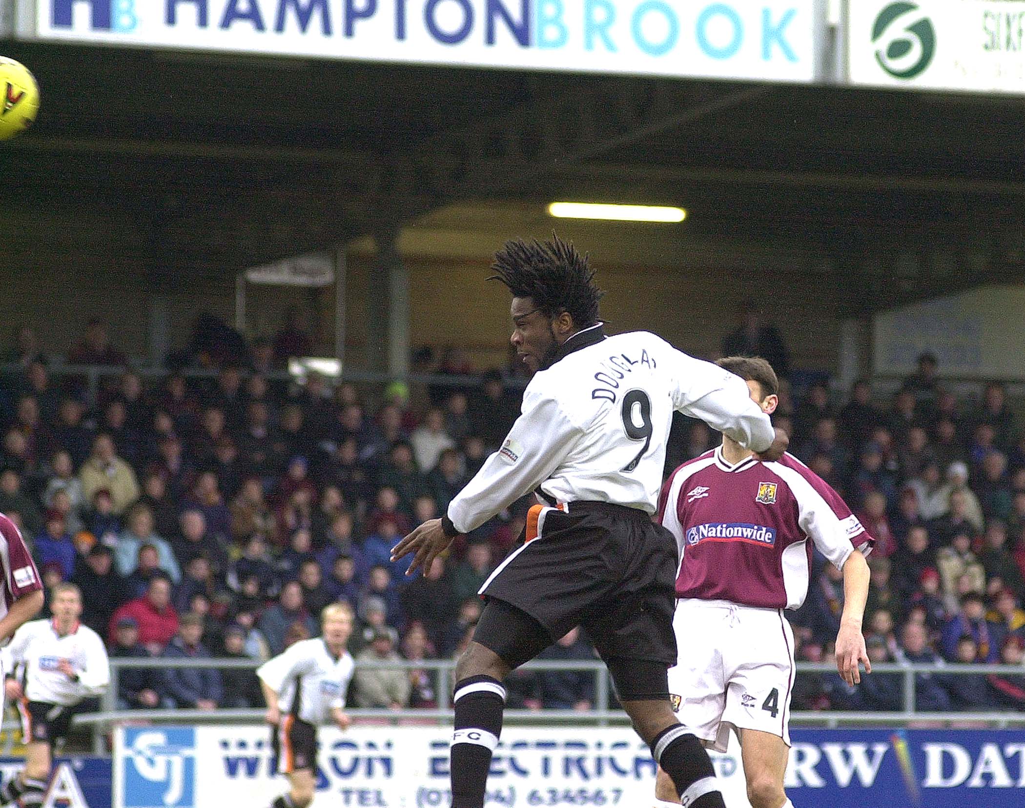 Stuart Douglas | Hatters Heritage | A History of Luton Town FC