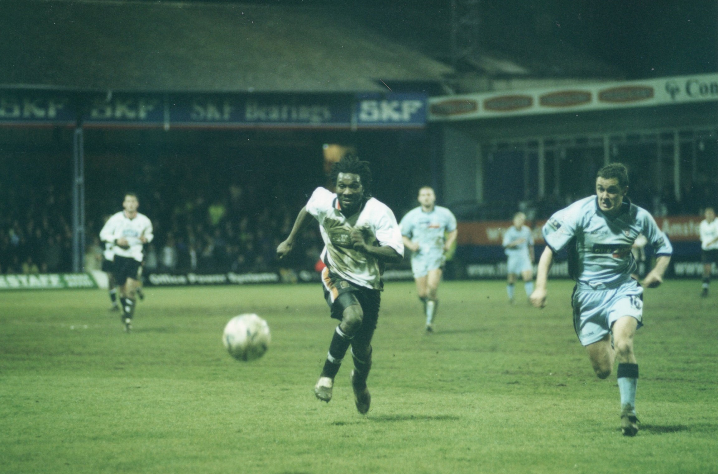 Stuart Douglas | Hatters Heritage | A History of Luton Town FC