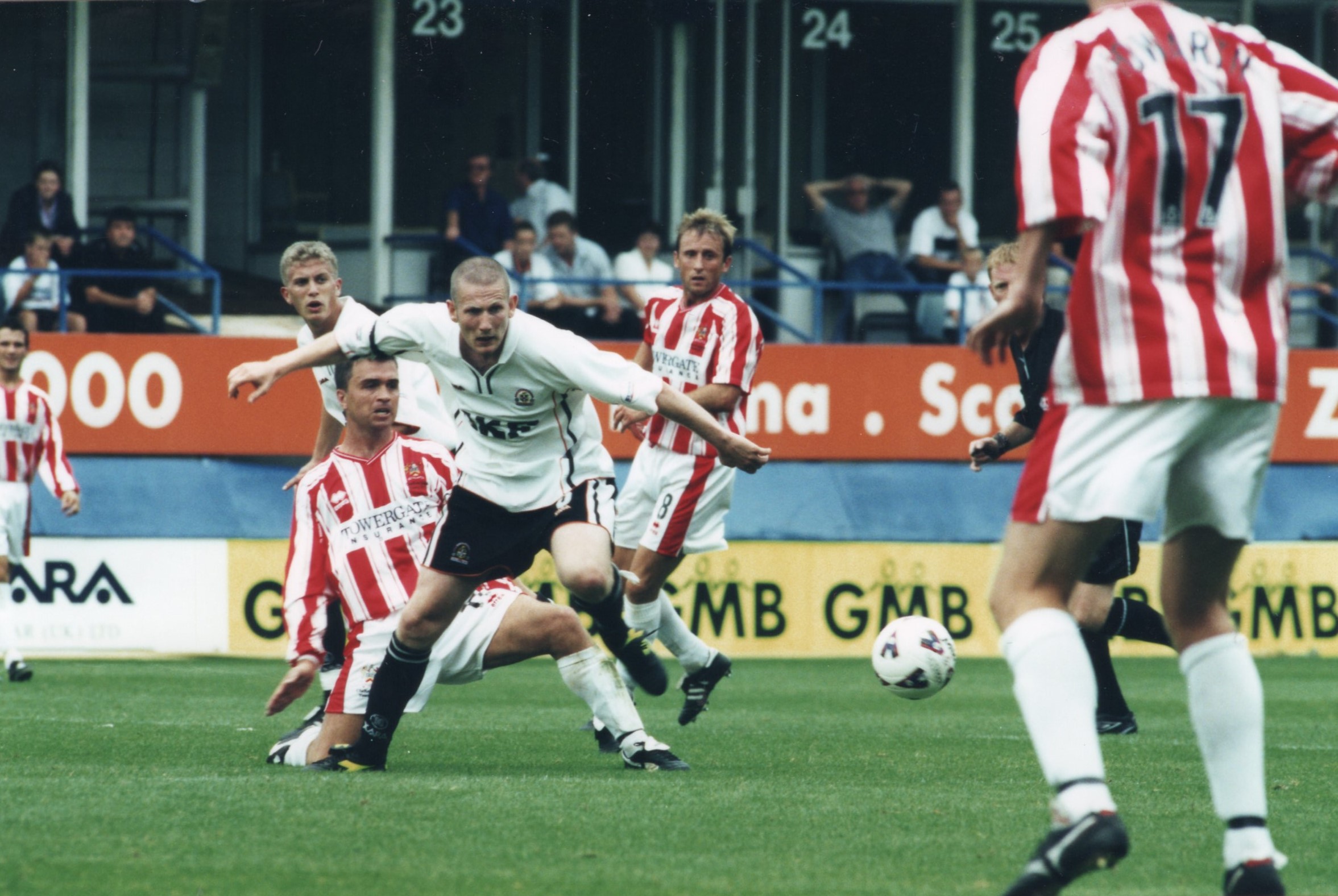 Kevin Nicholls | Hatters Heritage | A History of Luton Town FC