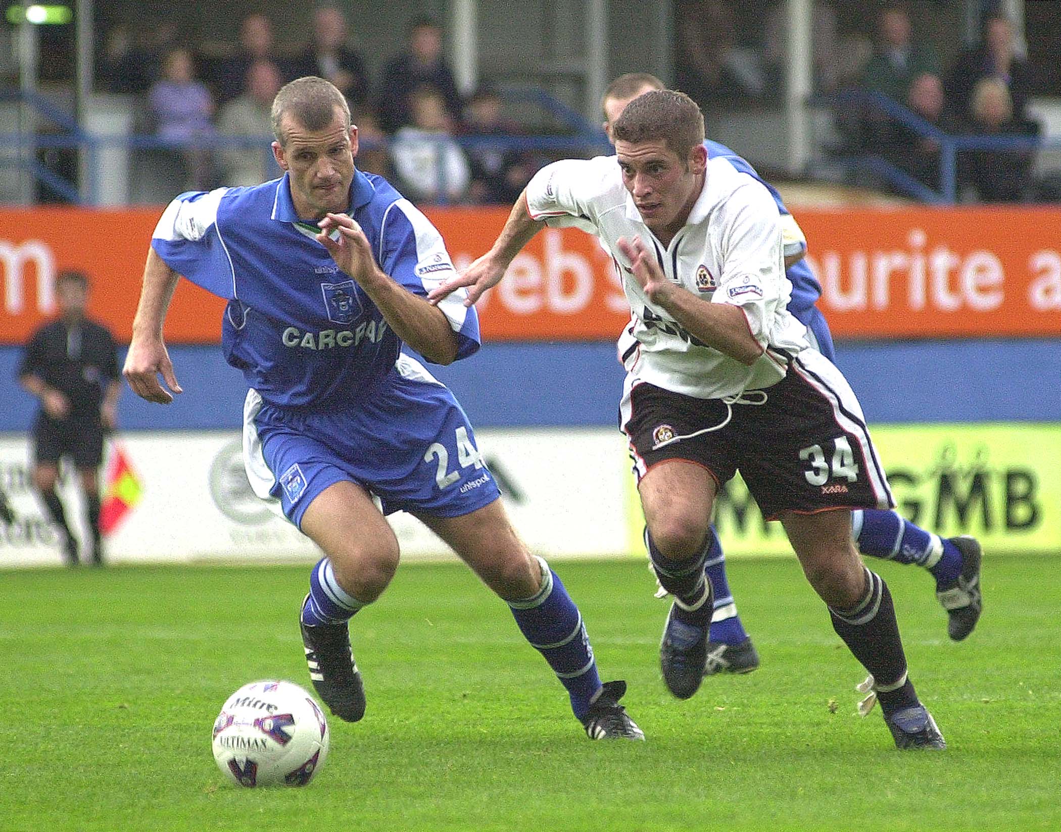 Dean Crowe | Hatters Heritage | A History of Luton Town FC
