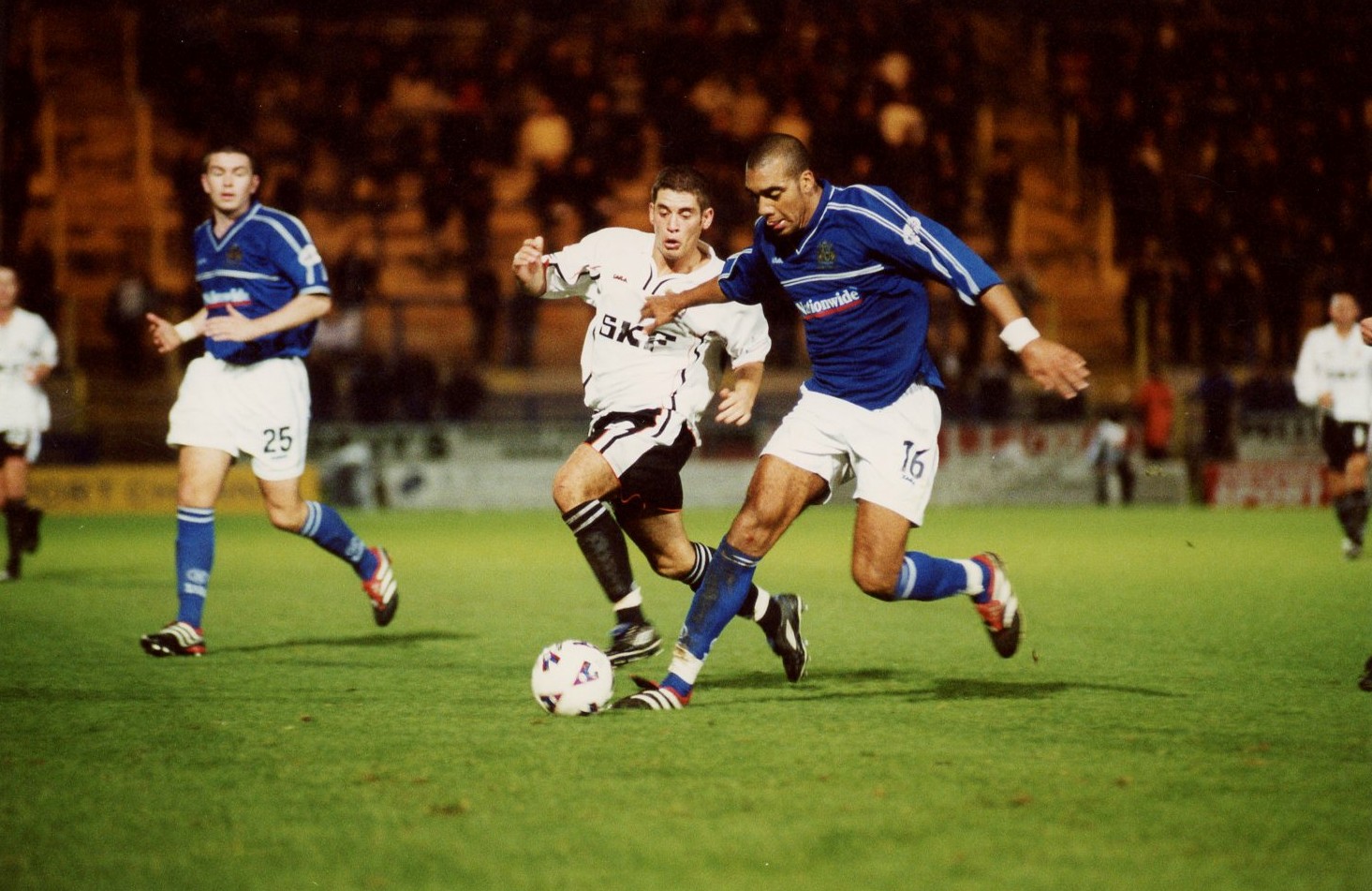 Dean Crowe | Hatters Heritage | A History of Luton Town FC