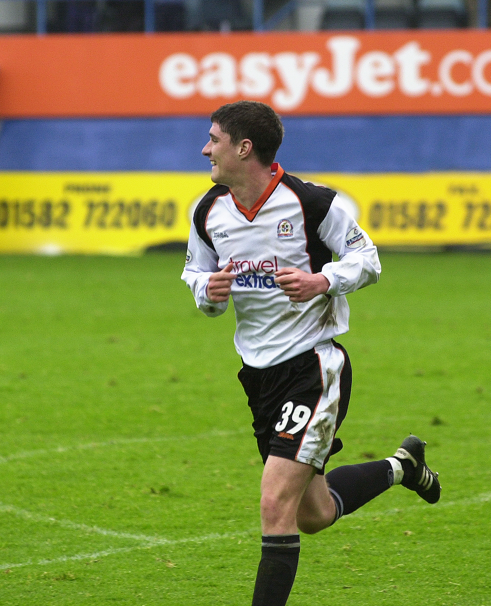 Luton Town FC vs Sheffield Wednesday (1st May 2004) | Hatters Heritage ...