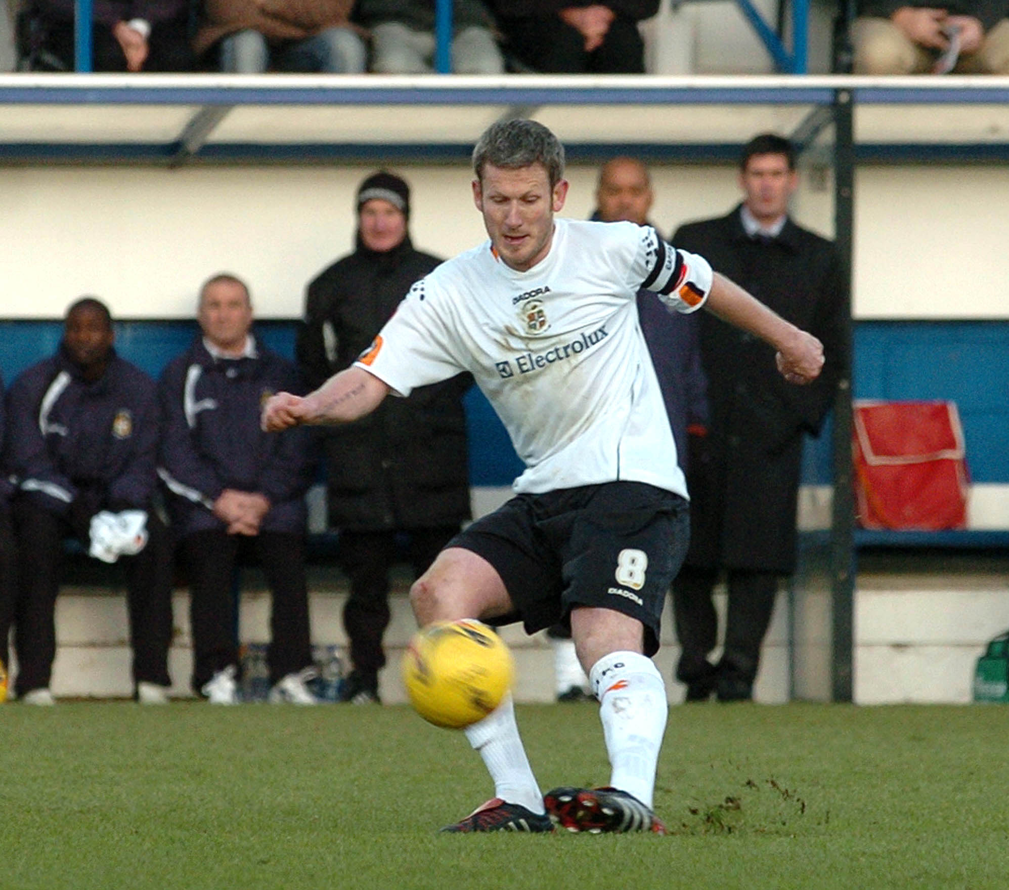 Luton Town FC vs Stoke City (17th Dec 2005) | Hatters Heritage | A ...