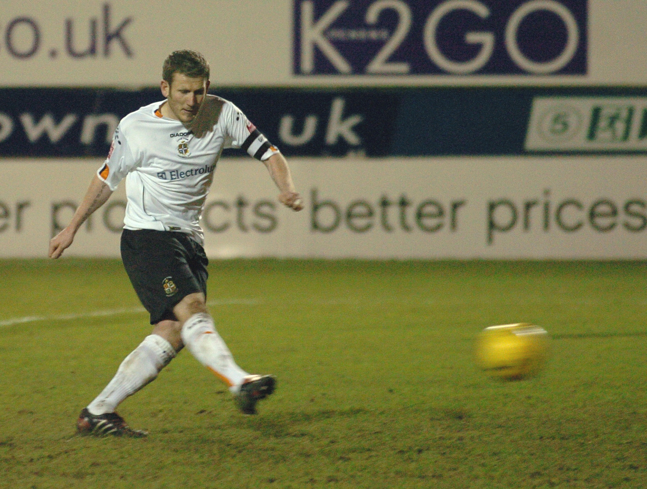 Luton Town FC vs Stoke City (17th Dec 2005) | Hatters Heritage | A ...